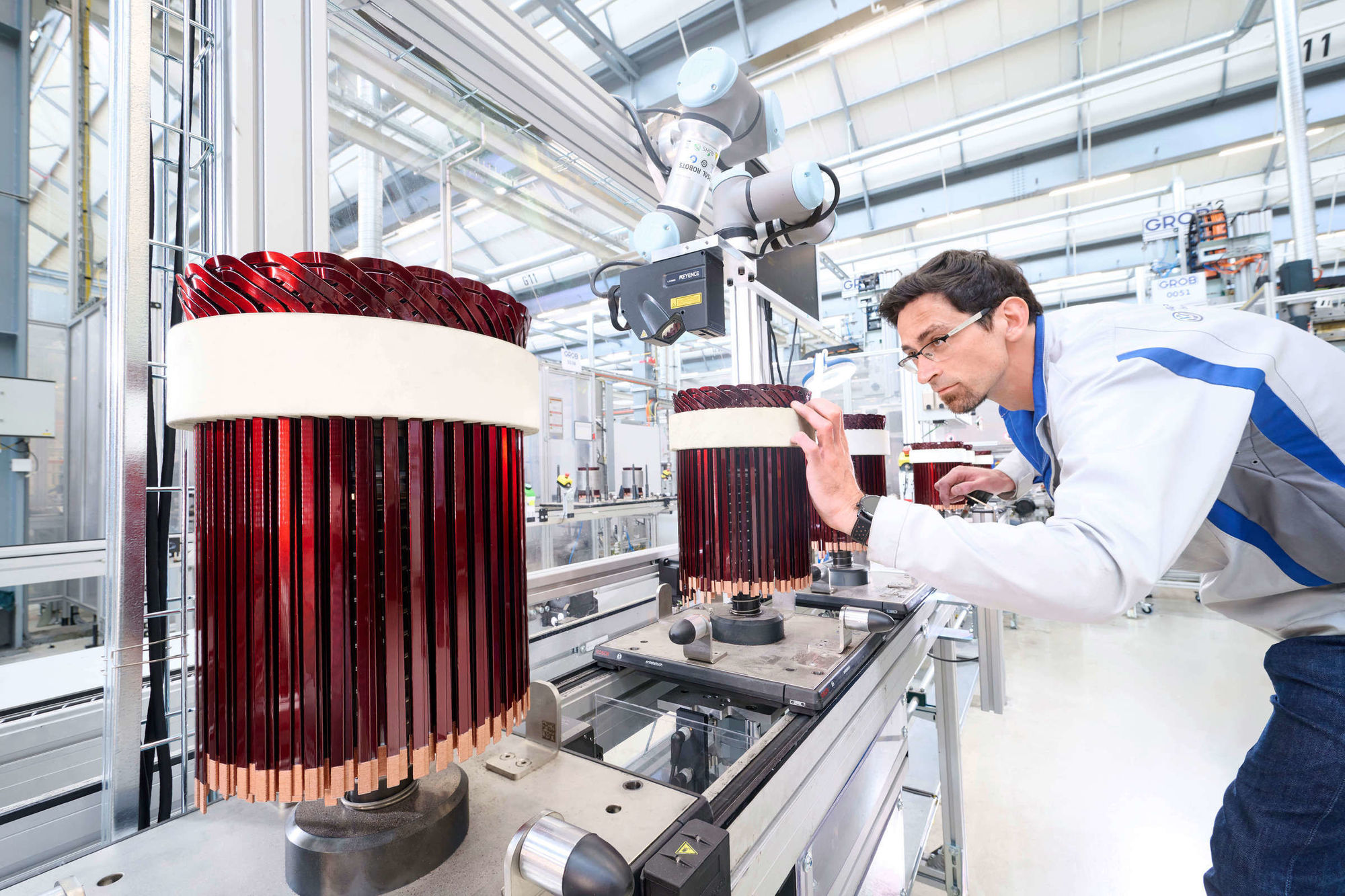 ID. Buzz: Production start at German component locations | Volkswagen Group