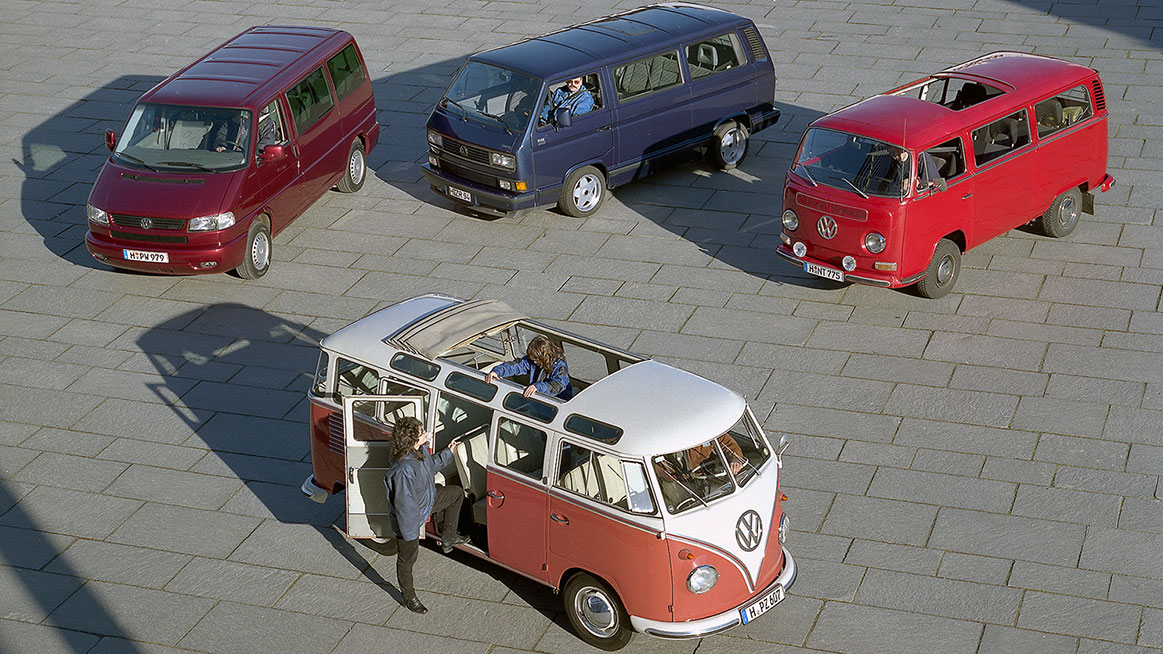 Chronicle 2000: 50 years of the Transporter | Volkswagen Group