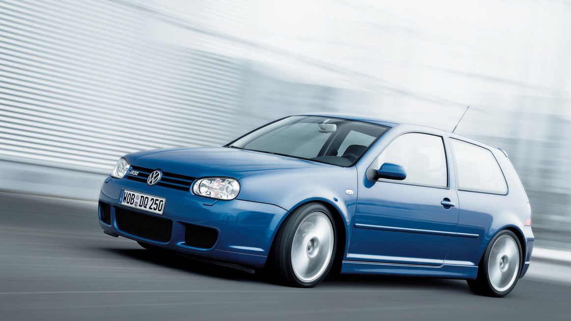 Chronicle 2002: Golf R32 | Volkswagen Group