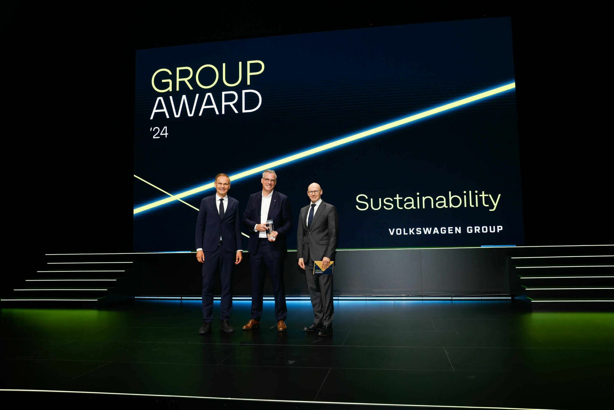Volkswagen Group Award 2024: Volkswagen AG honors its best suppliers ...