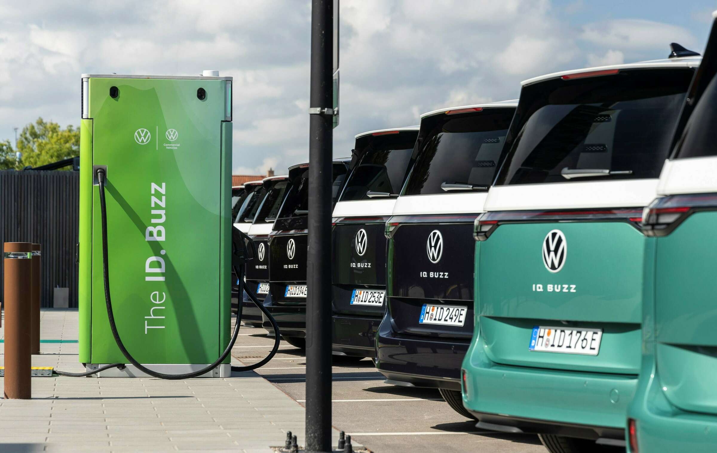 E-mobility info hub | Volkswagen Group