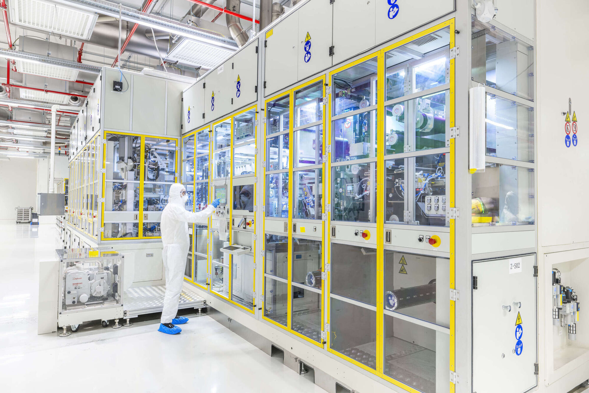 Start of European battery cell production: PowerCo commissions ...