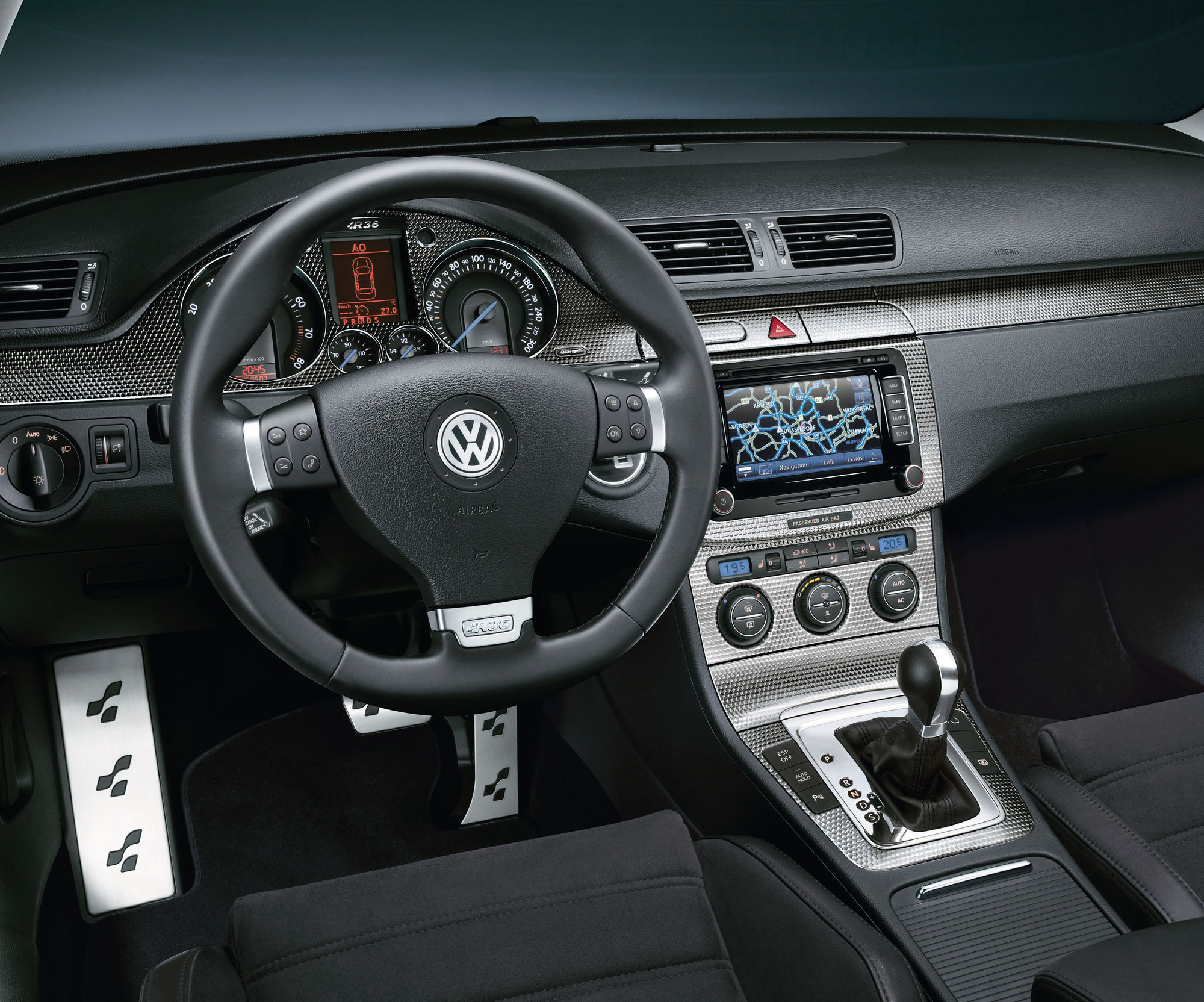 Volkswagen Passat R36 | Volkswagen Newsroom