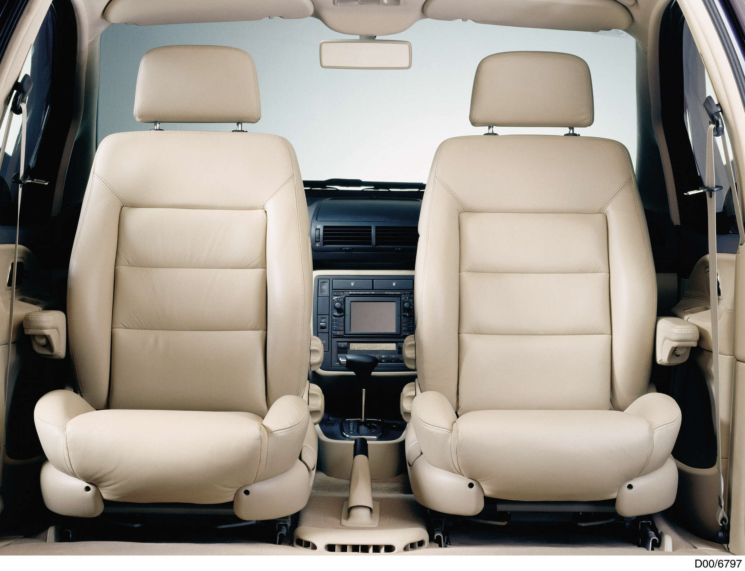 Sharan 1th Generation (1995 - 2010) | Volkswagen Newsroom