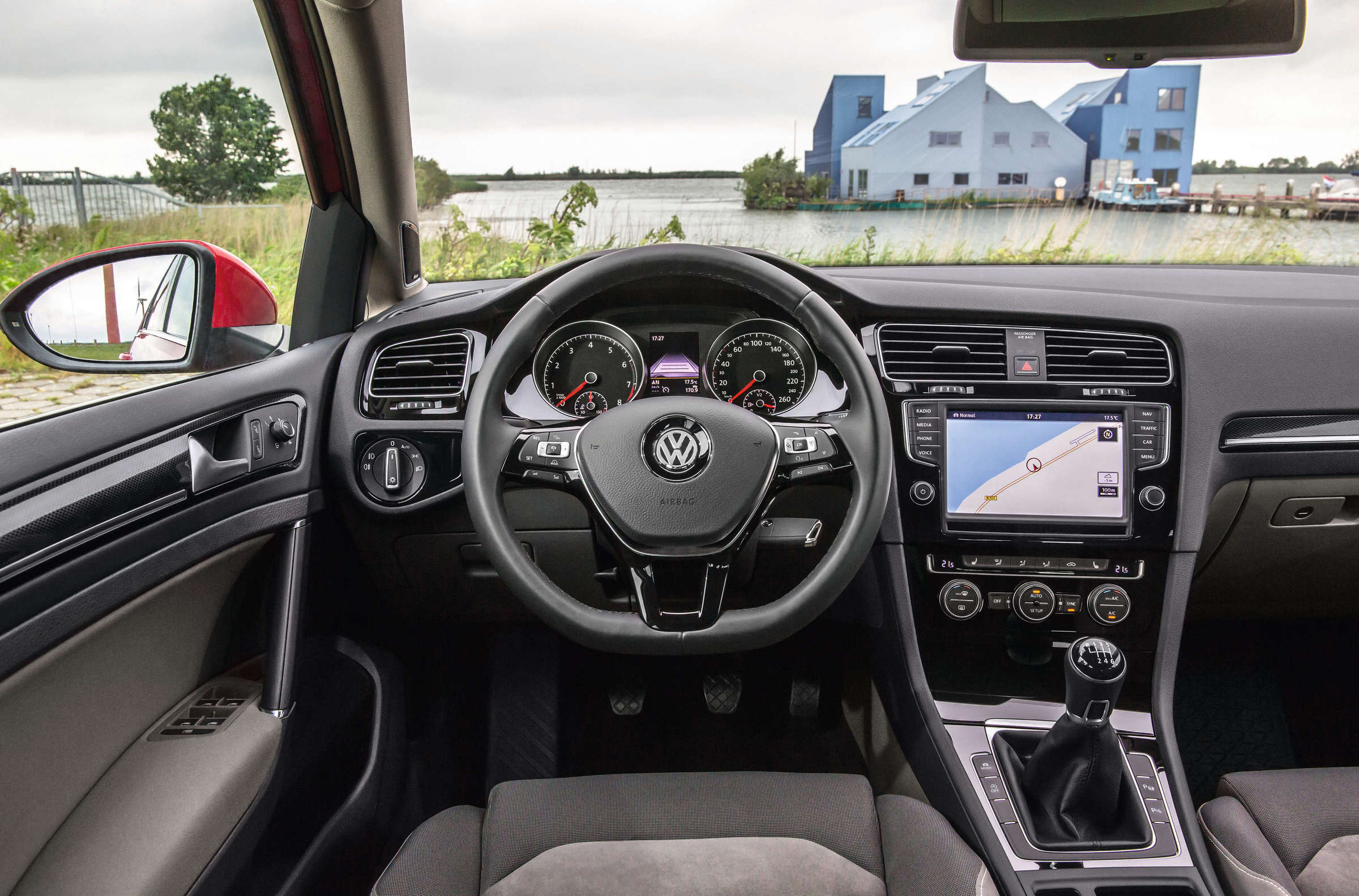 Der neue Golf Variant - Serien- und Sonderausstattungen | Volkswagen ...