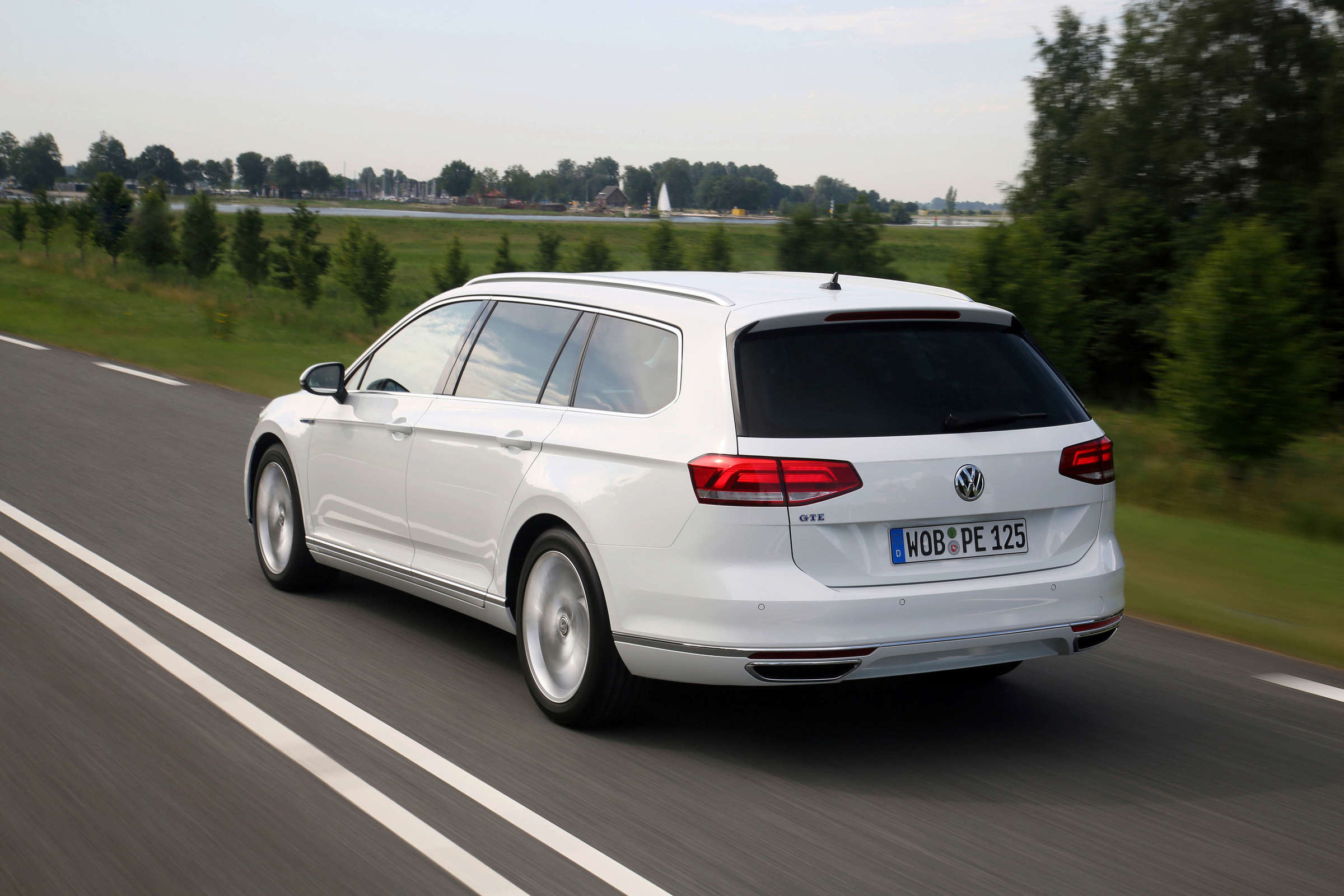 Volkswagen Passat GTE Variant | Volkswagen Newsroom