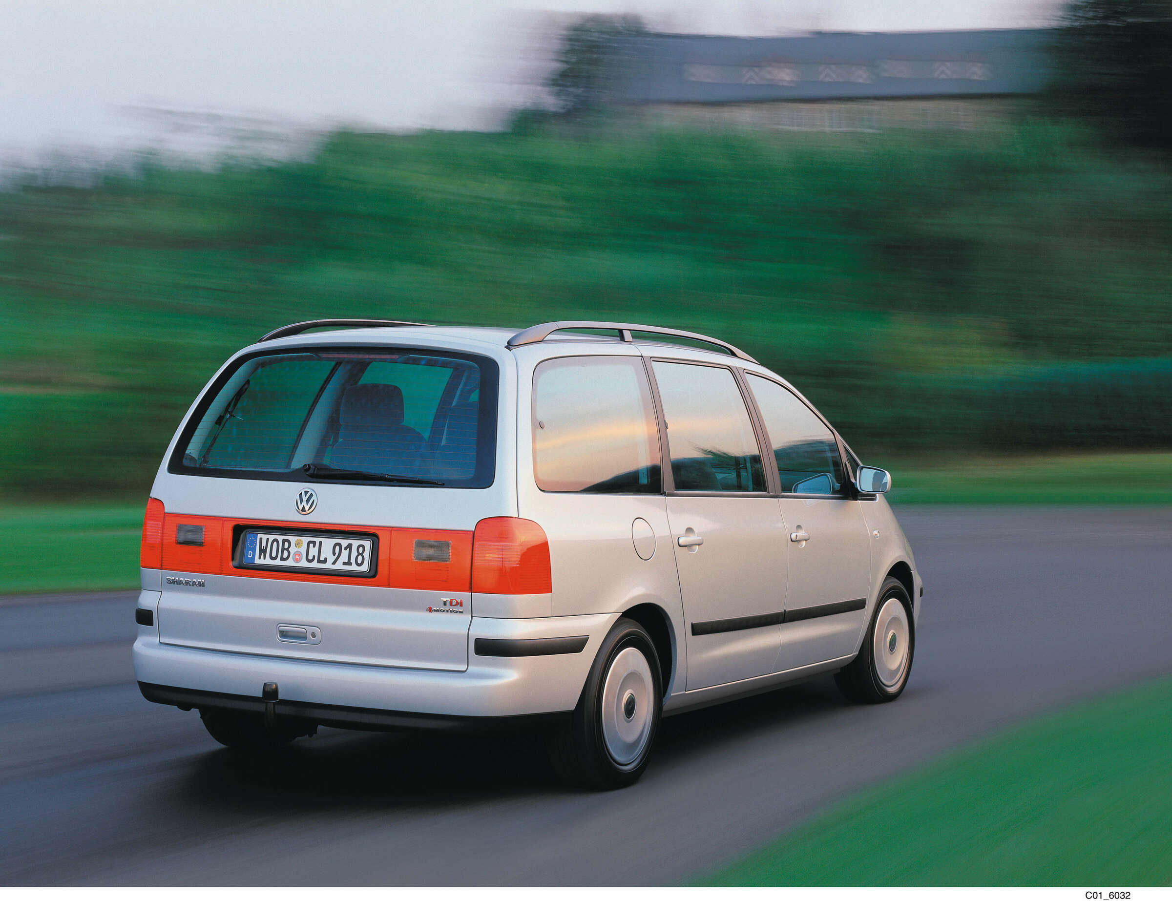 Sharan 1th Generation (1995 - 2010) | Volkswagen Newsroom
