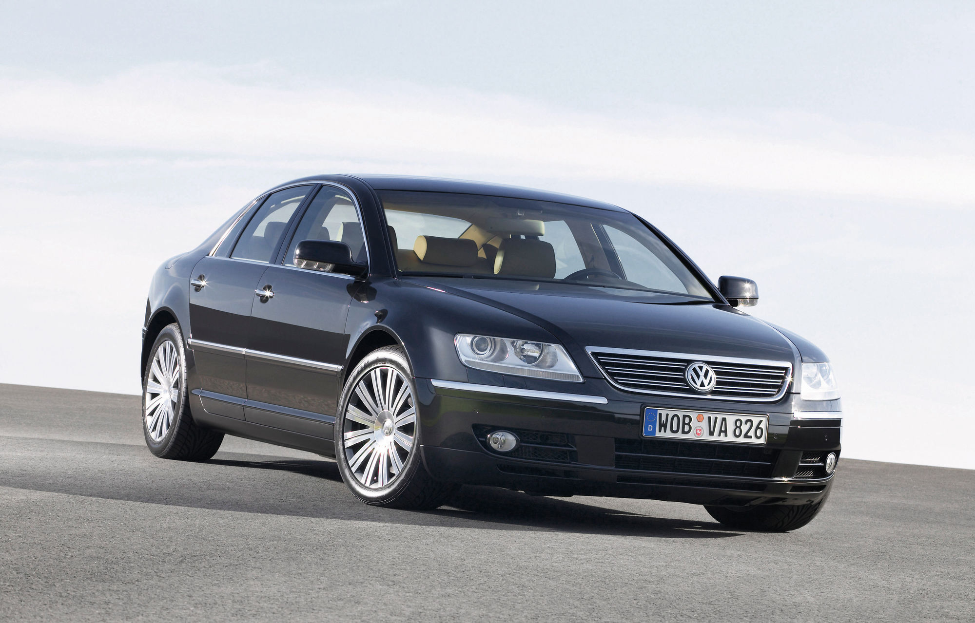 Phaeton 1th Generation | Volkswagen Newsroom
