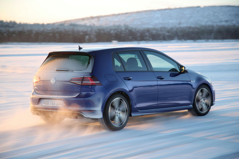 4MOTION all-wheel drive in the Golf R | Volkswagen Newsroom