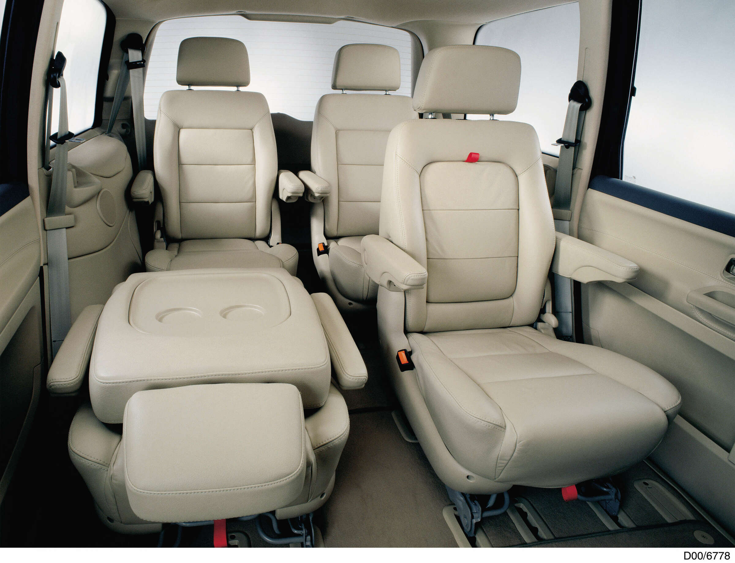 Sharan 1th Generation (1995 - 2010) | Volkswagen Newsroom
