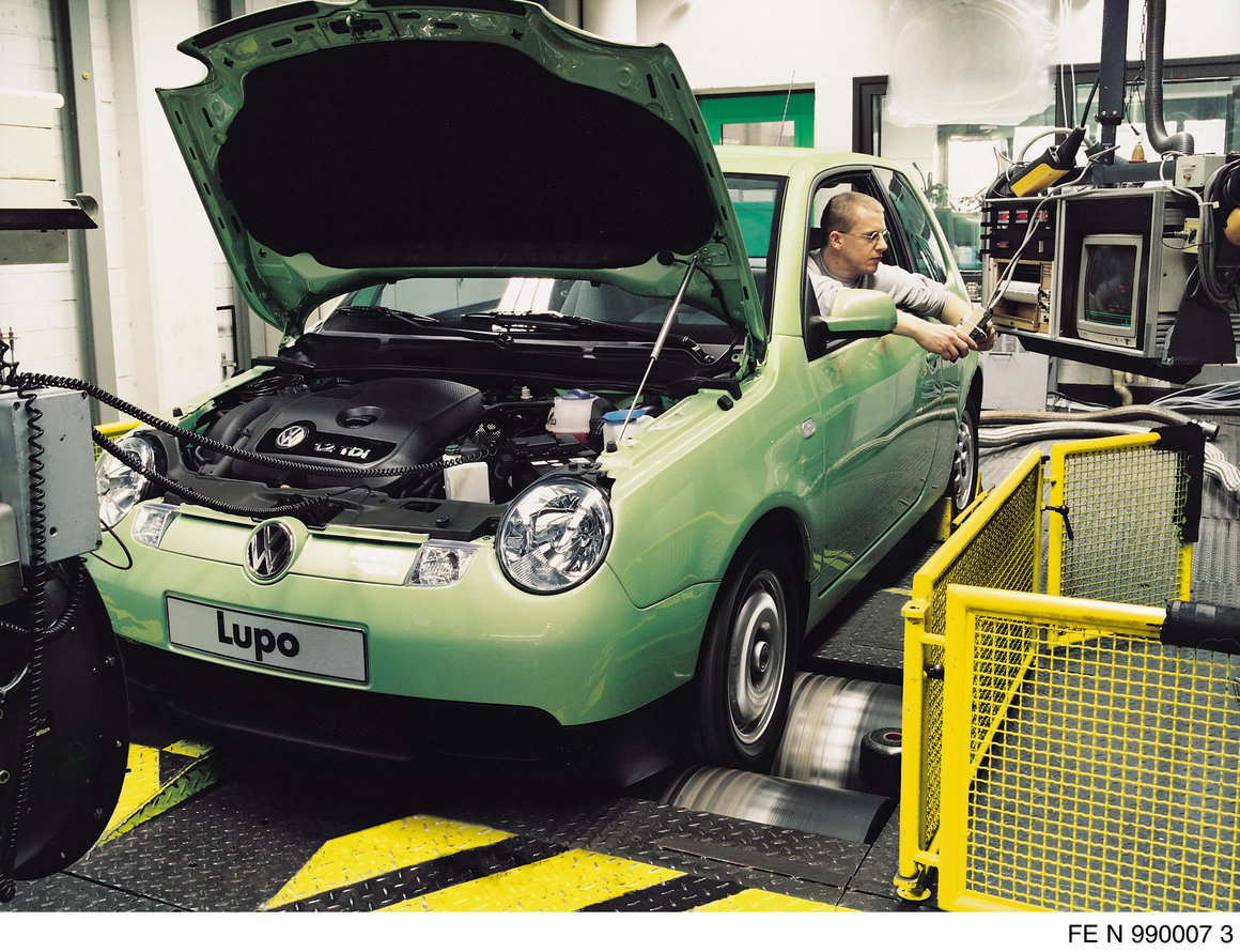 Production: Lupo 3L TDI (1999) | Volkswagen Newsroom