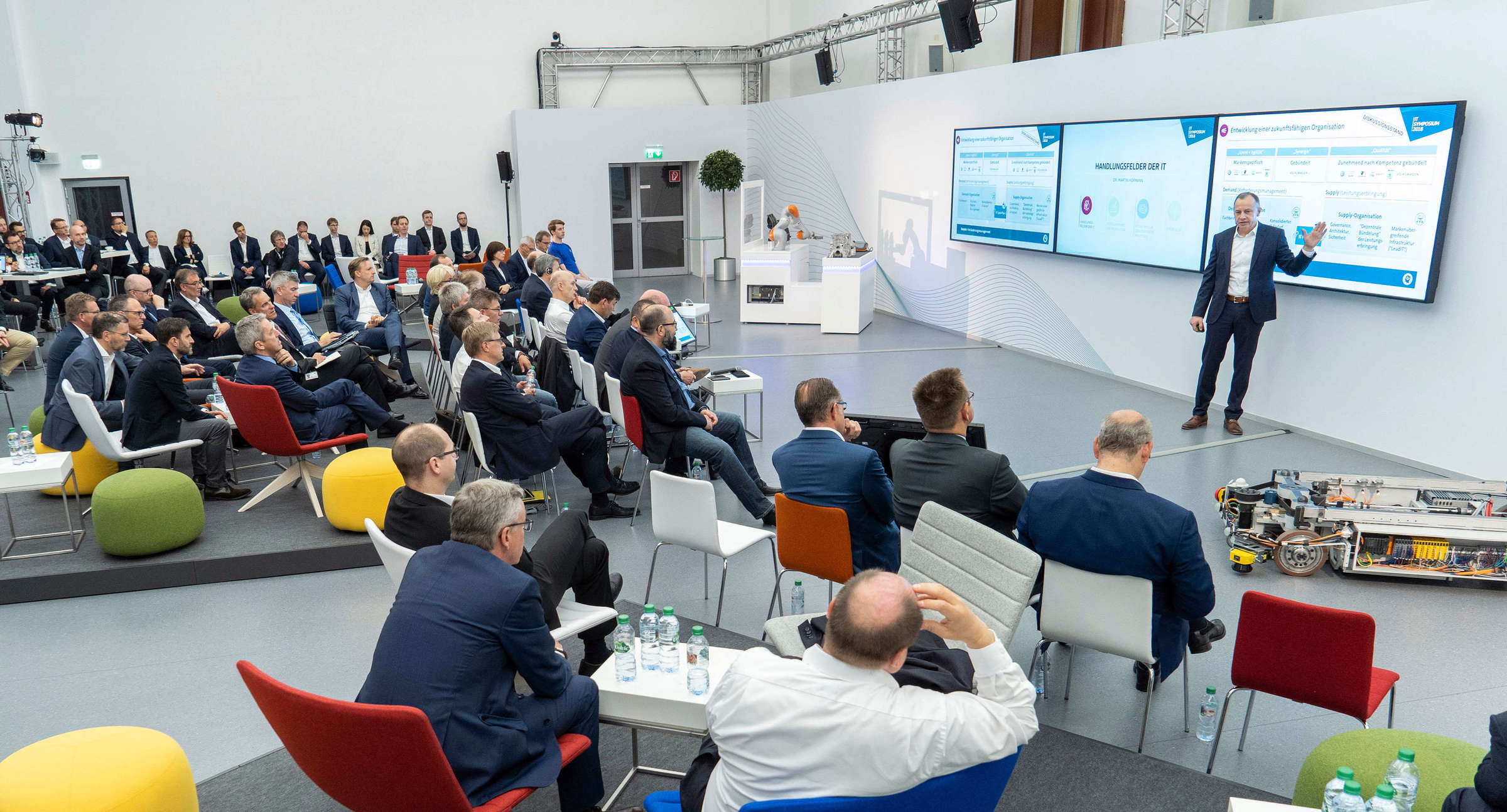 Volkswagen zeigt neue Digitaltechnologien der Konzern-IT | Volkswagen Group