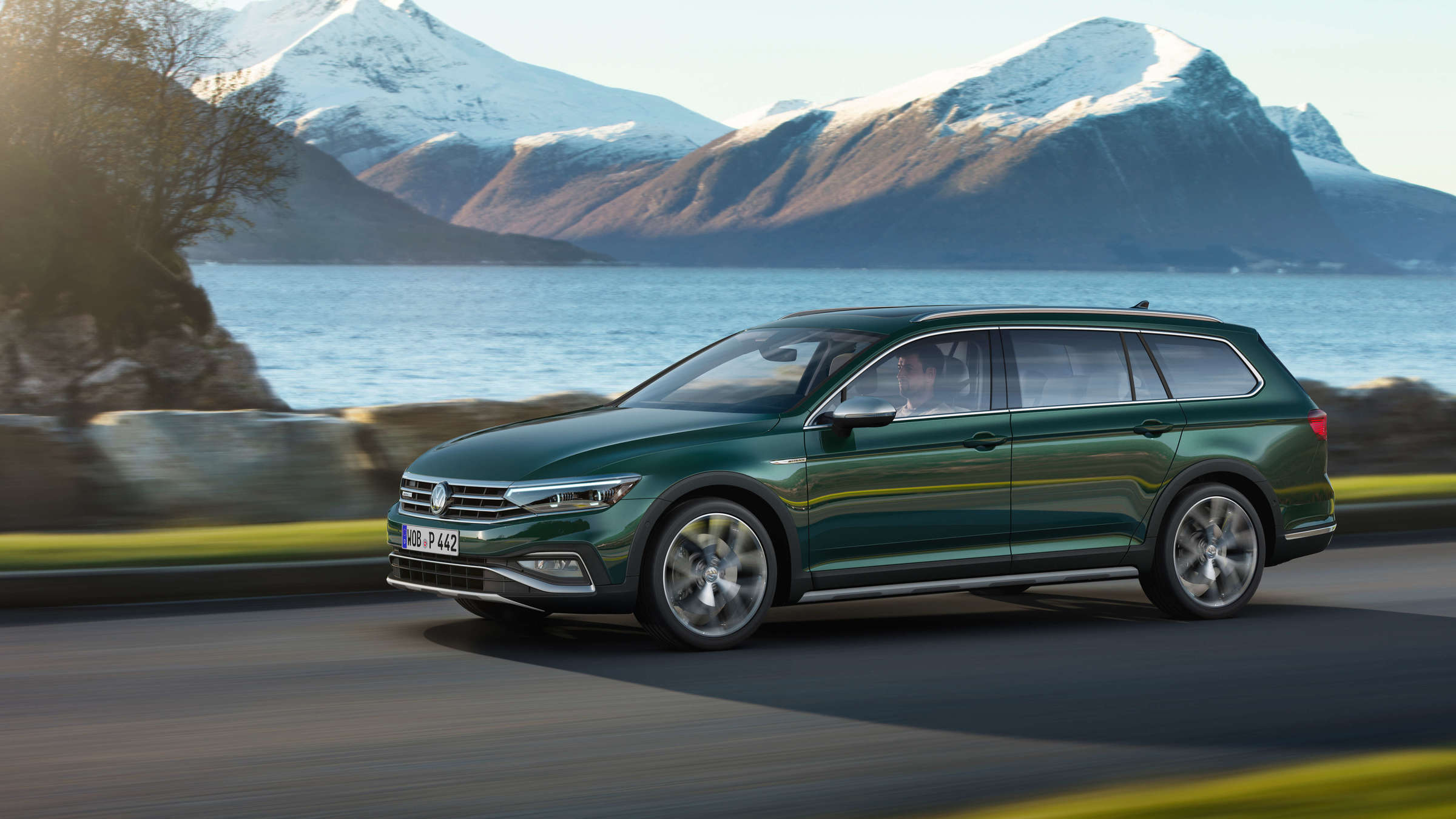 The new Passat: the world’s most successful mid-range model will be the ...