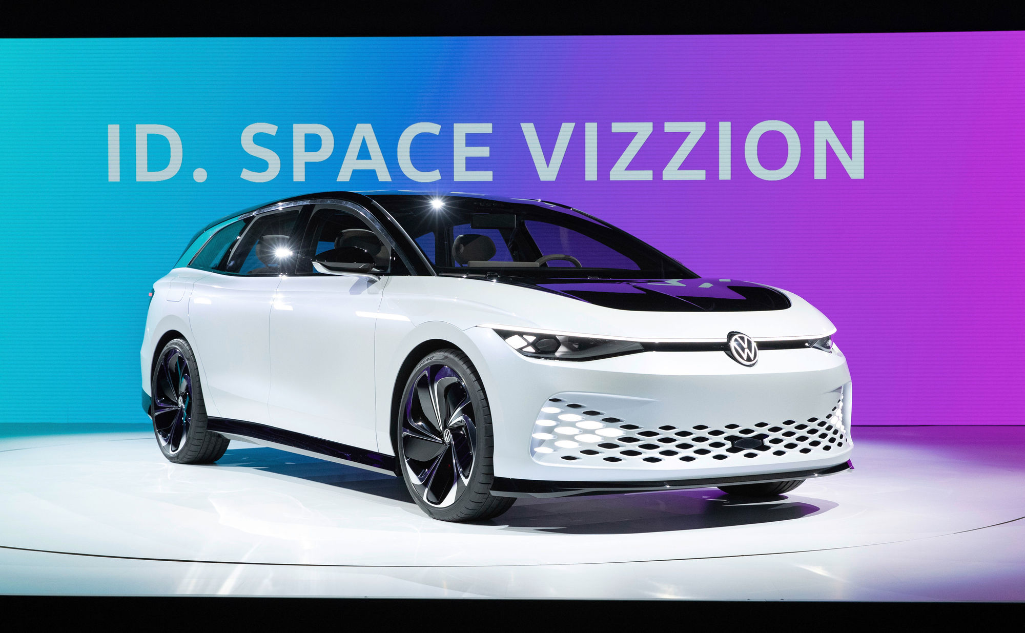 ID. SPACE VIZZION concept car | Volkswagen Newsroom