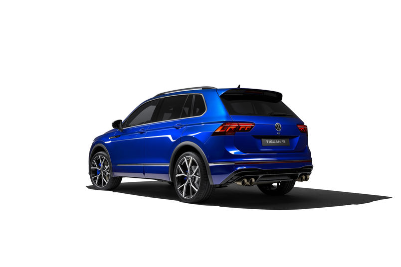 Powerful 320 PS Performance version of the successful SUV: new Tiguan R ...