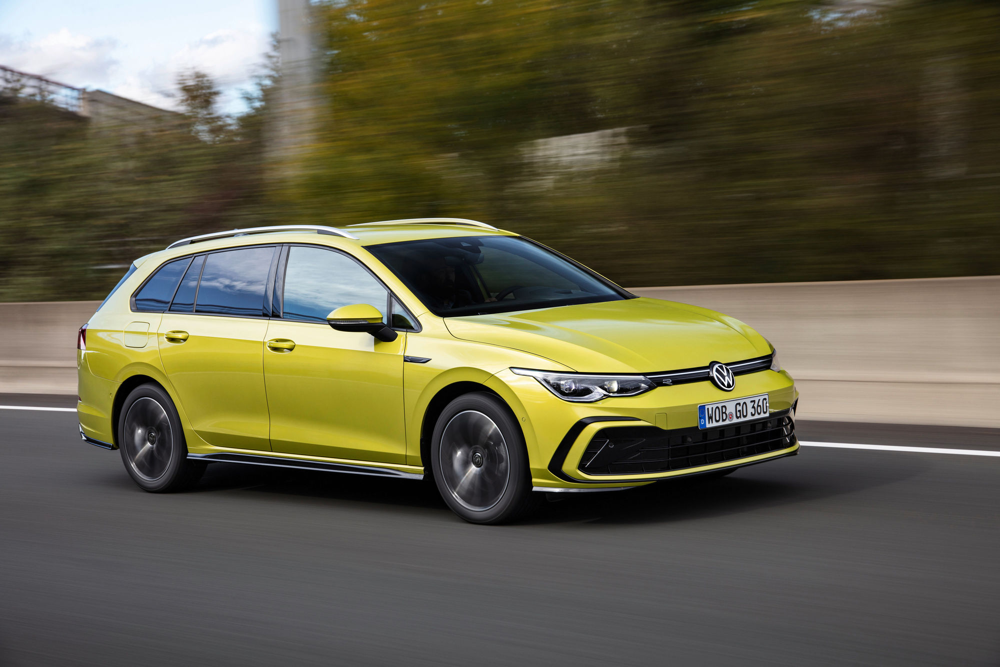 The new Golf Variant & Golf Alltrack - International Media Drive ...
