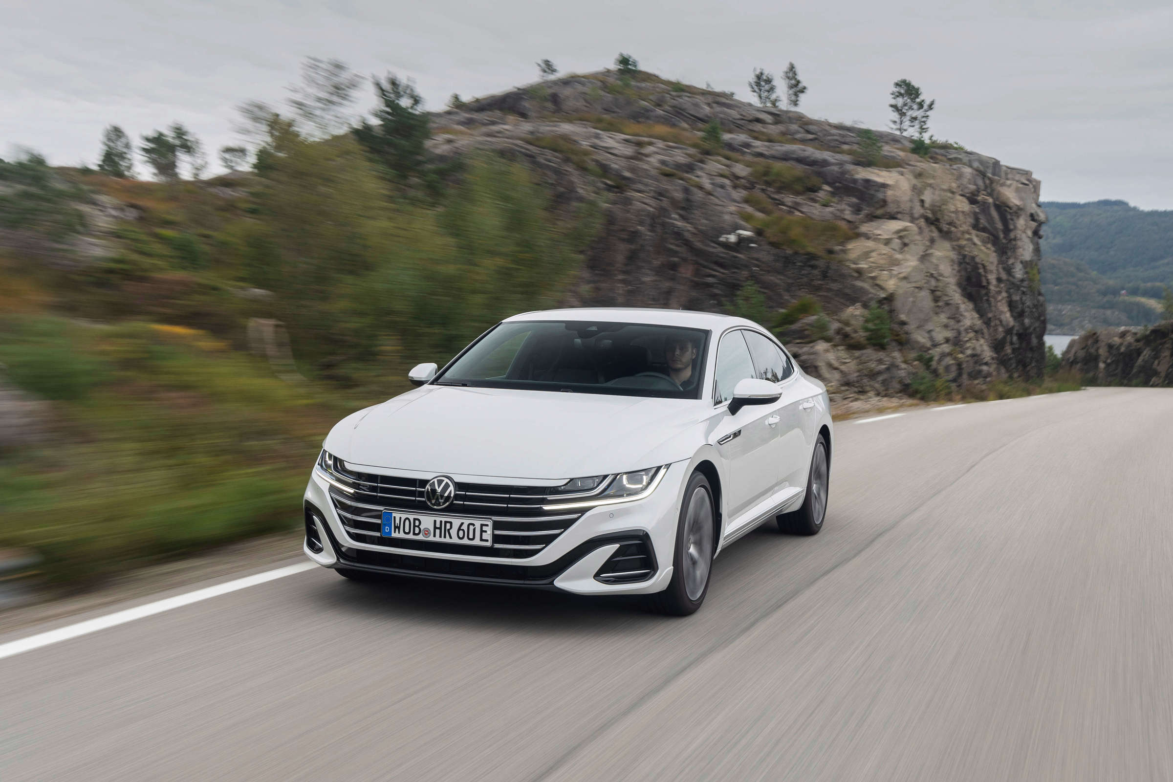 Zero local emissions: Arteon and Arteon Shooting Brake available with ...