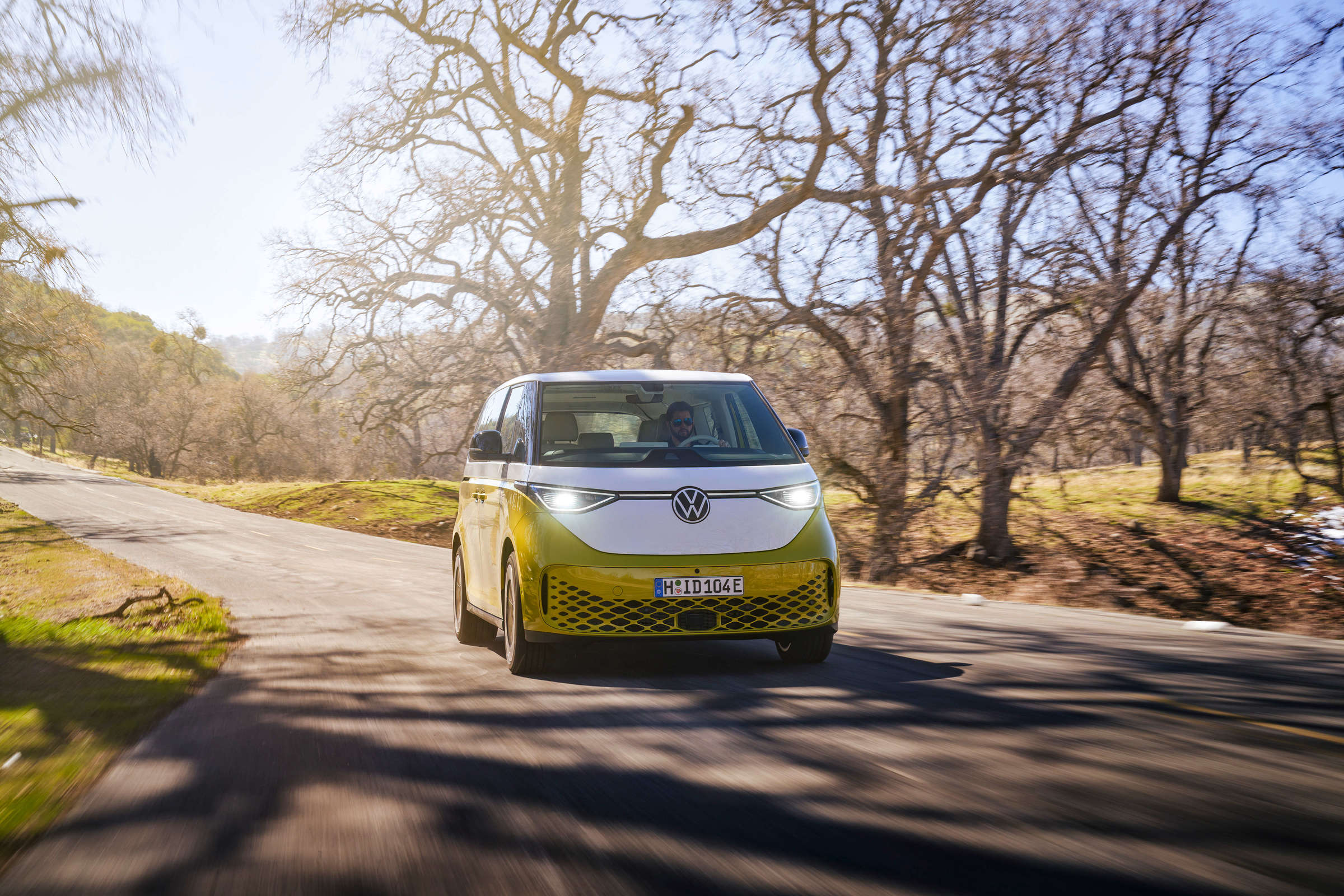 The new ID. Buzz and ID. Buzz Cargo - The World Premiere | Volkswagen ...