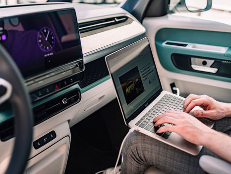 The new ID. Buzz: a perfect companion in the digital world | Volkswagen ...