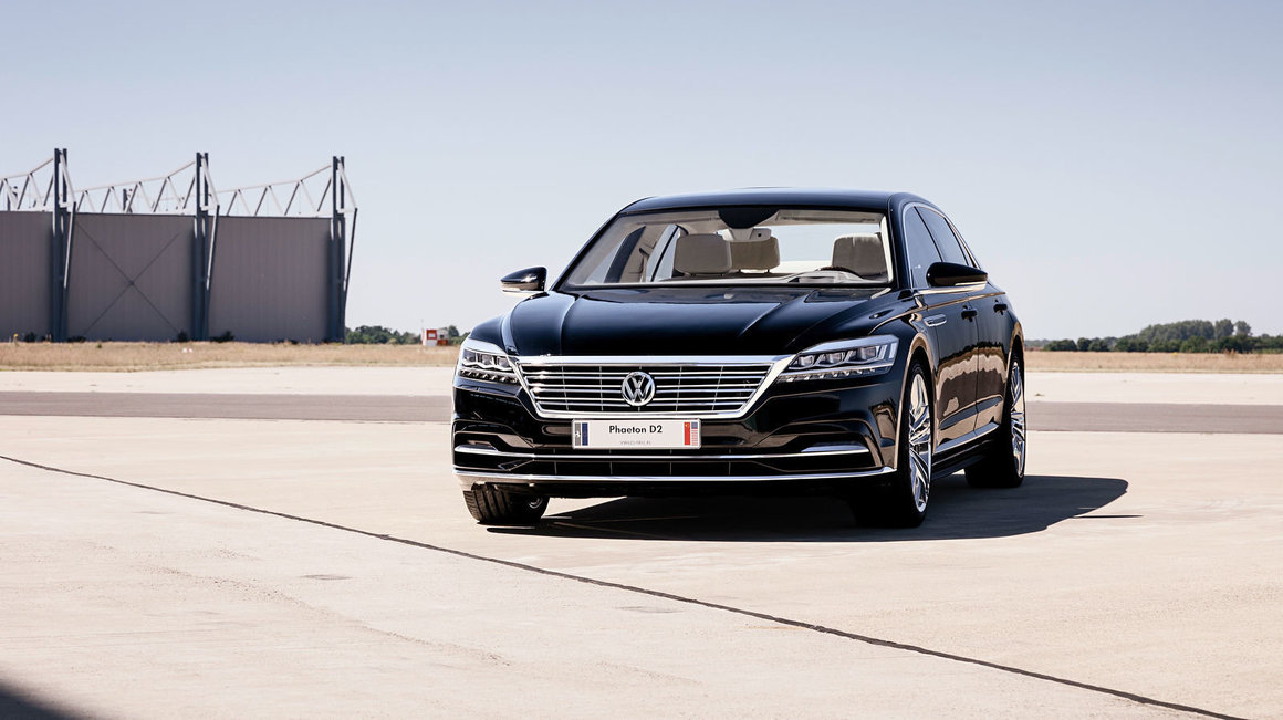 20 years of the Phaeton: For the first time, Volkswagen shows the ...