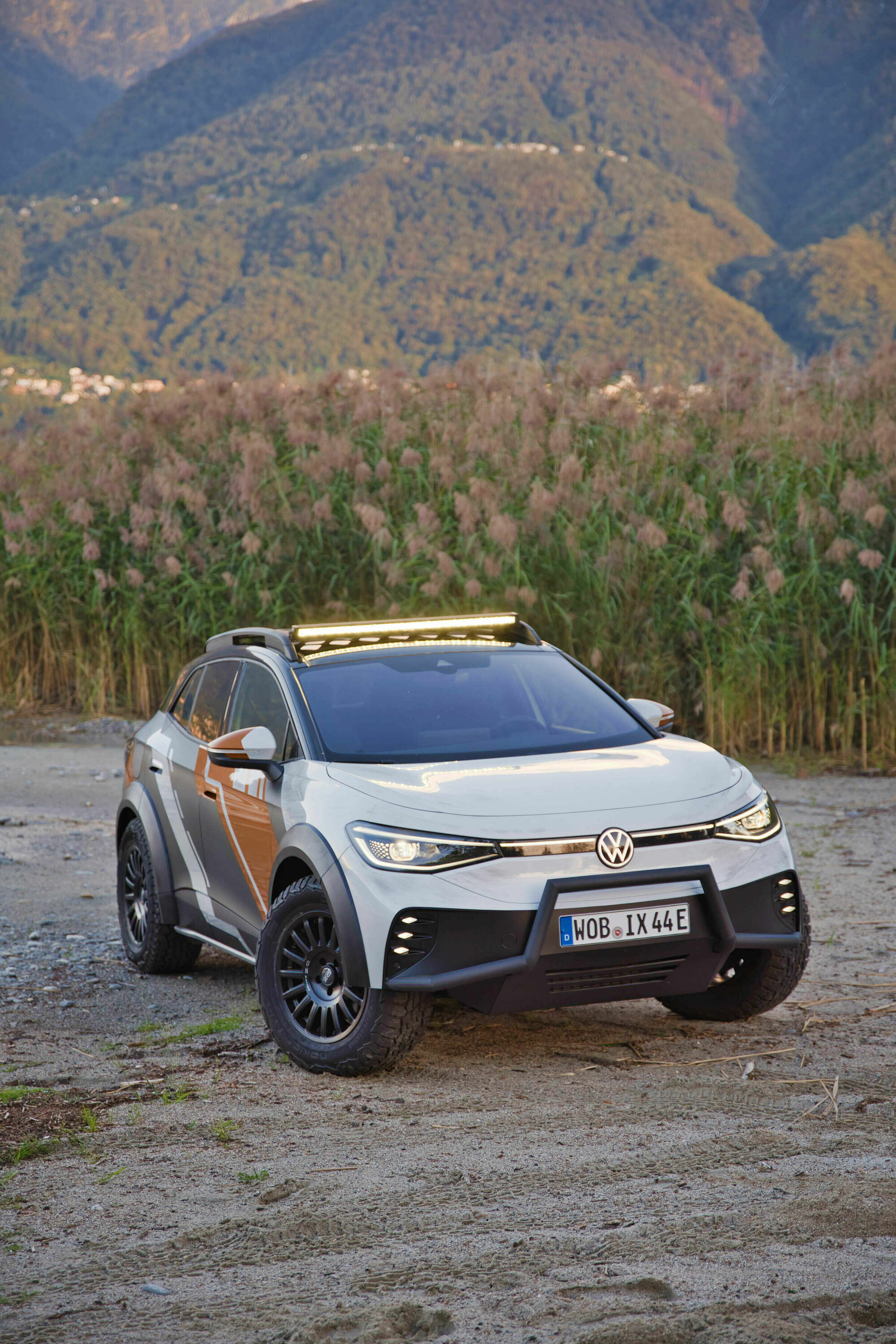 Volkswagen presents all-electric ID. XTREME off-road concept car in ...