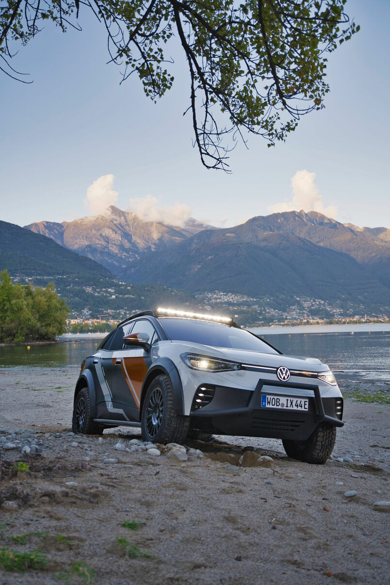 Volkswagen presents all-electric ID. XTREME off-road concept car in ...