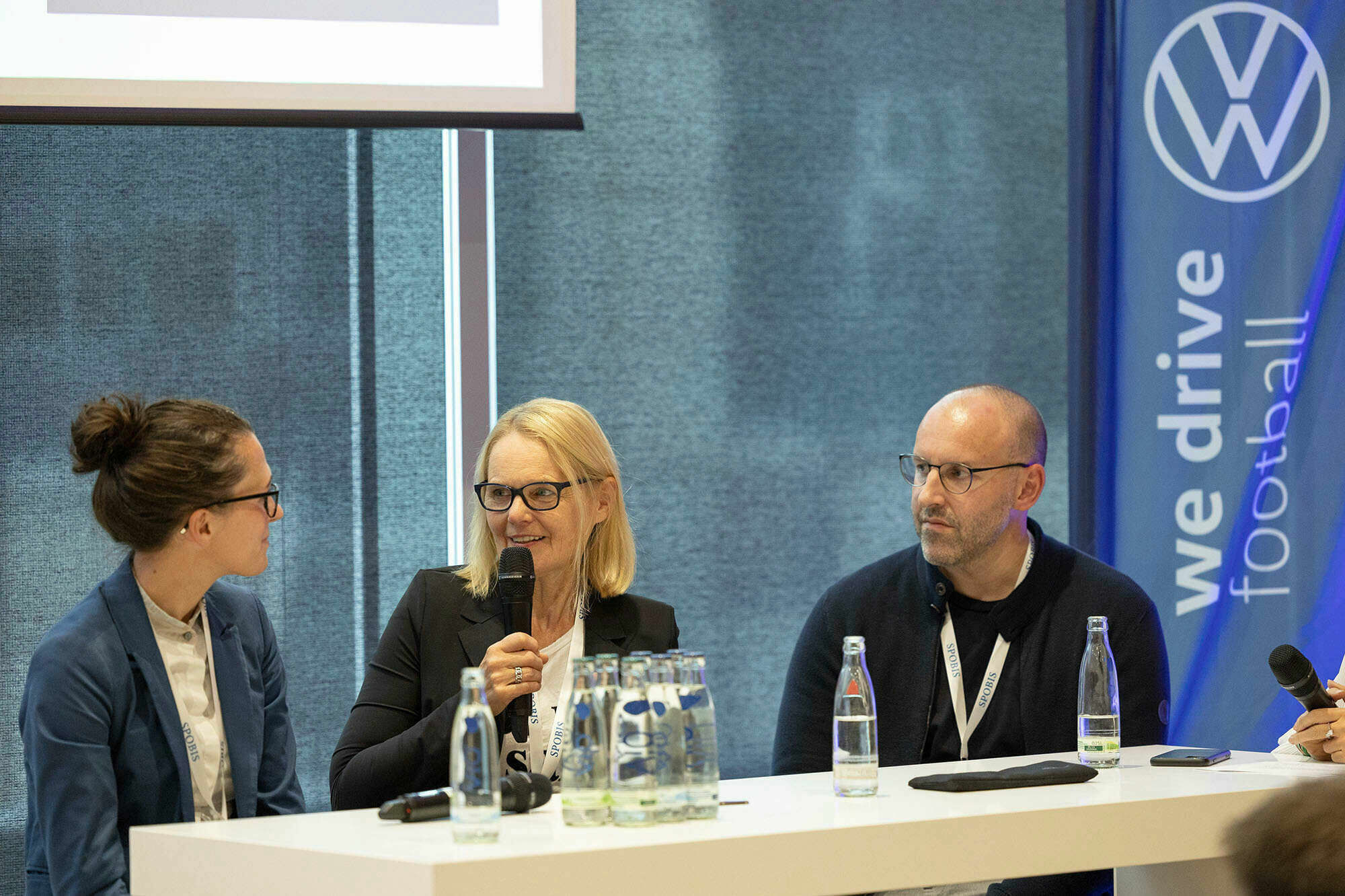 Volkswagen diskutiert mit DFB-Landesverbänden: Mehr Erfolg durch ...