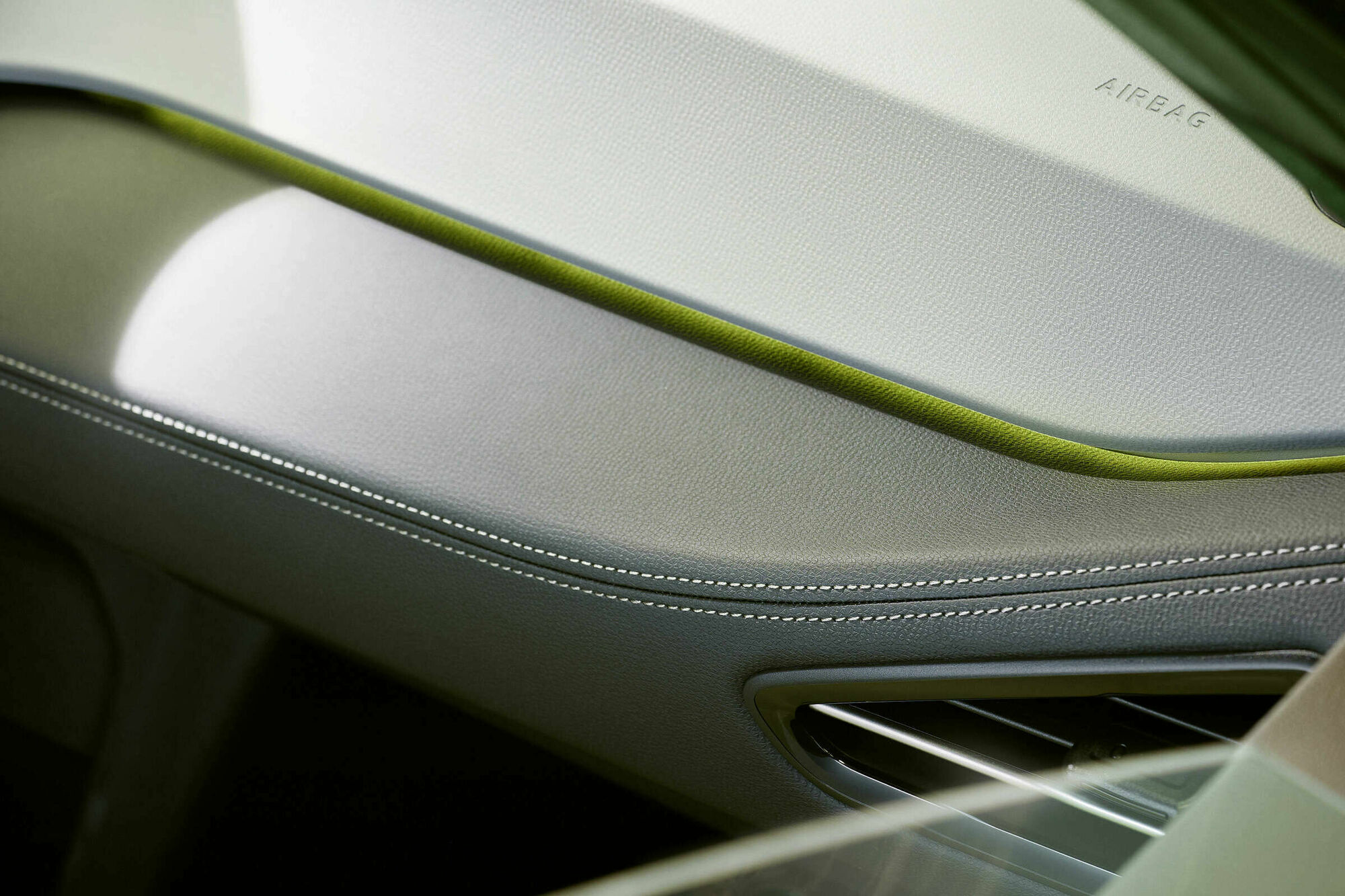 Enhanced quality, likeable, digital: world premiere of the new ID.3 ...