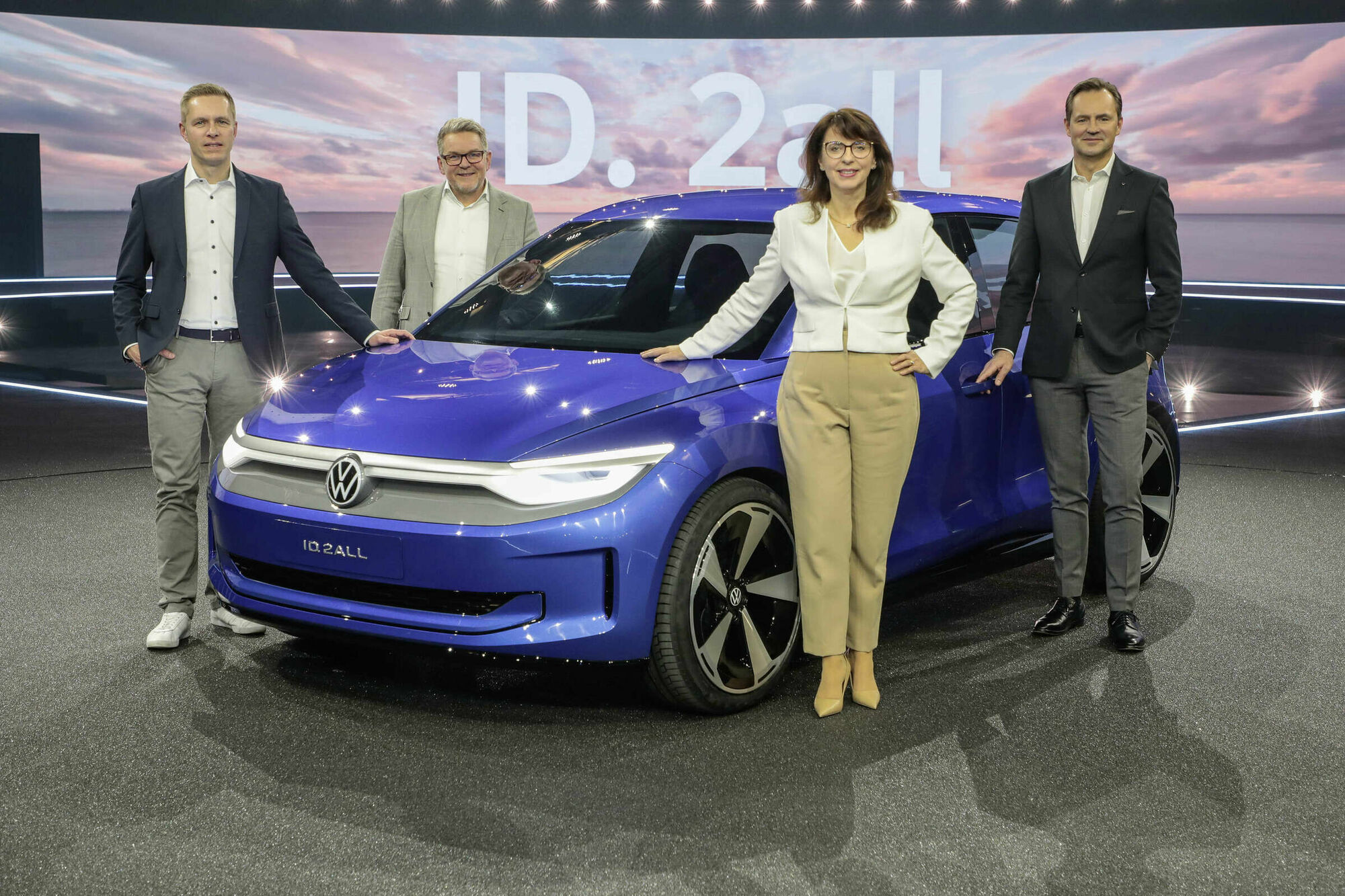 World premiere of the ID. 2all concept: the electric car from ...