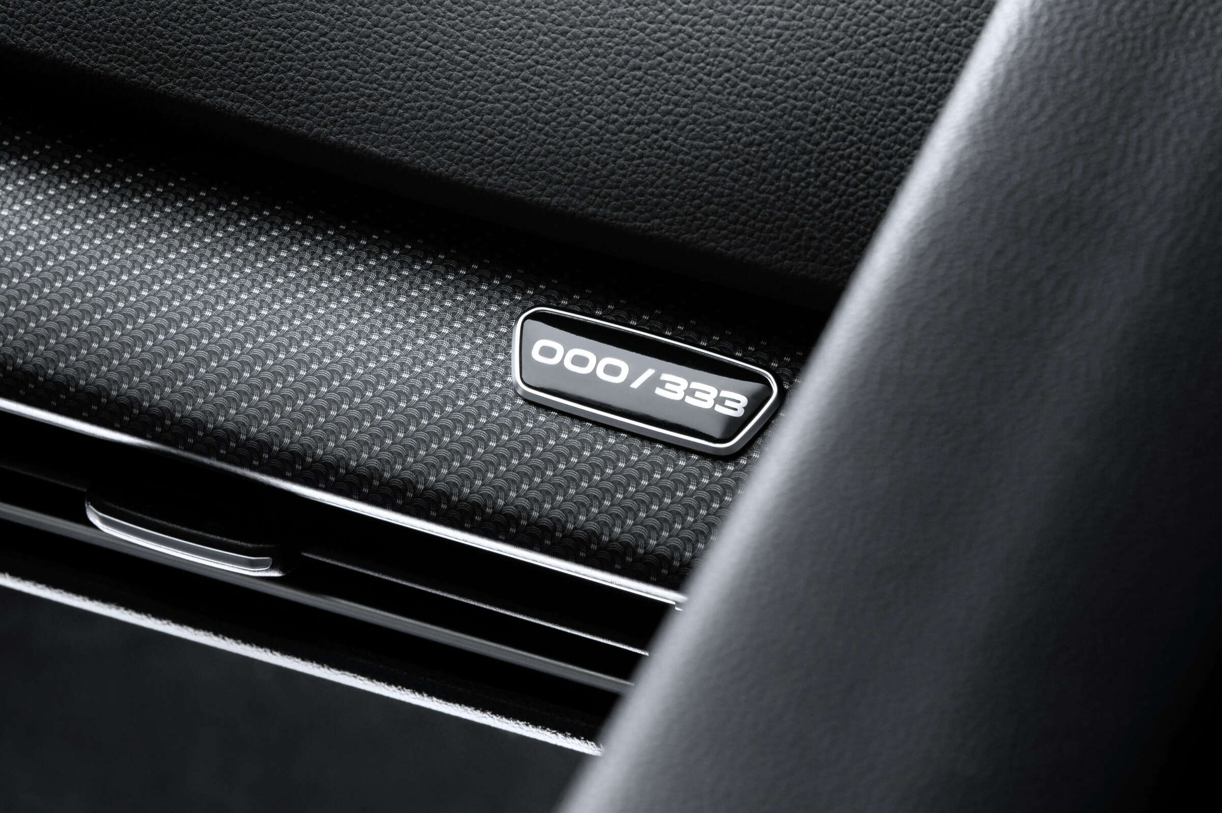 Exclusive Golf R 333 Limited Edition model: a highlight both inside and ...