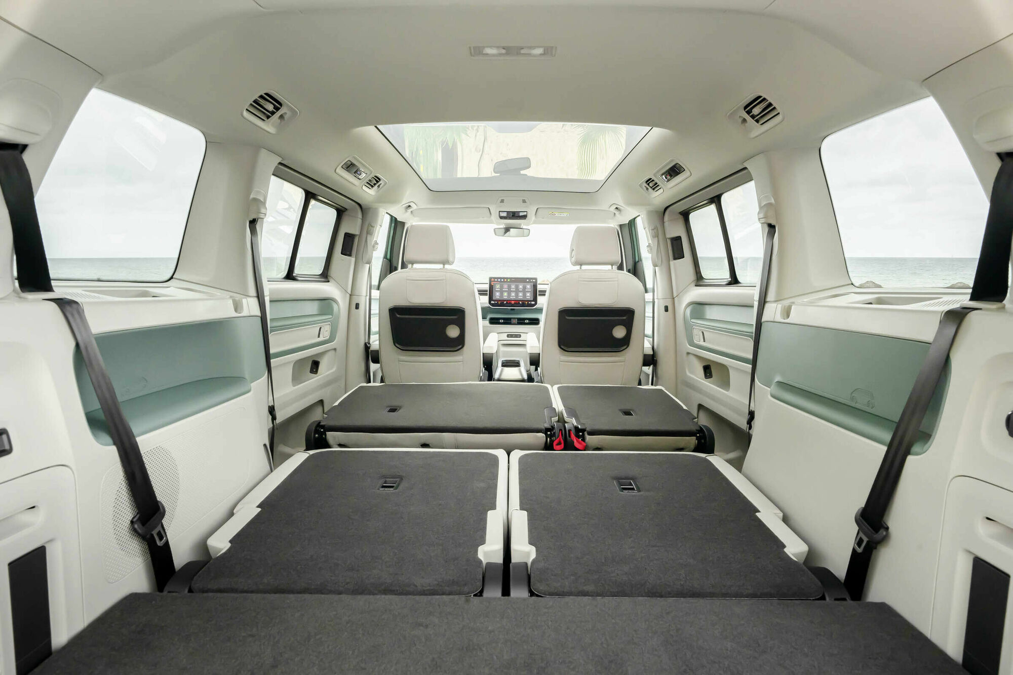 Electric VW bus for North America and Europe: world premiere of the ID ...