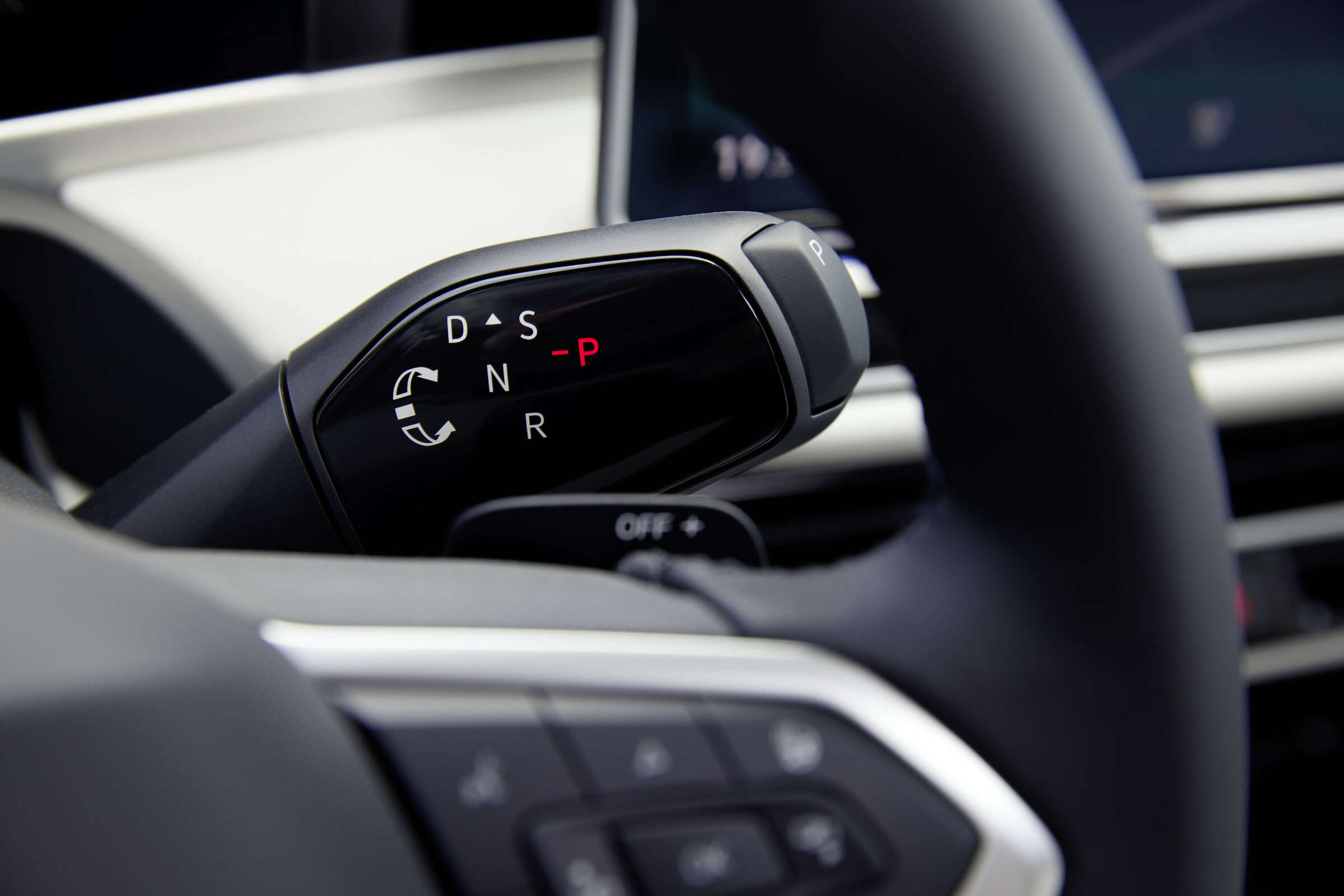 The Volkswagen business class: world premiere of the all-new Passat ...