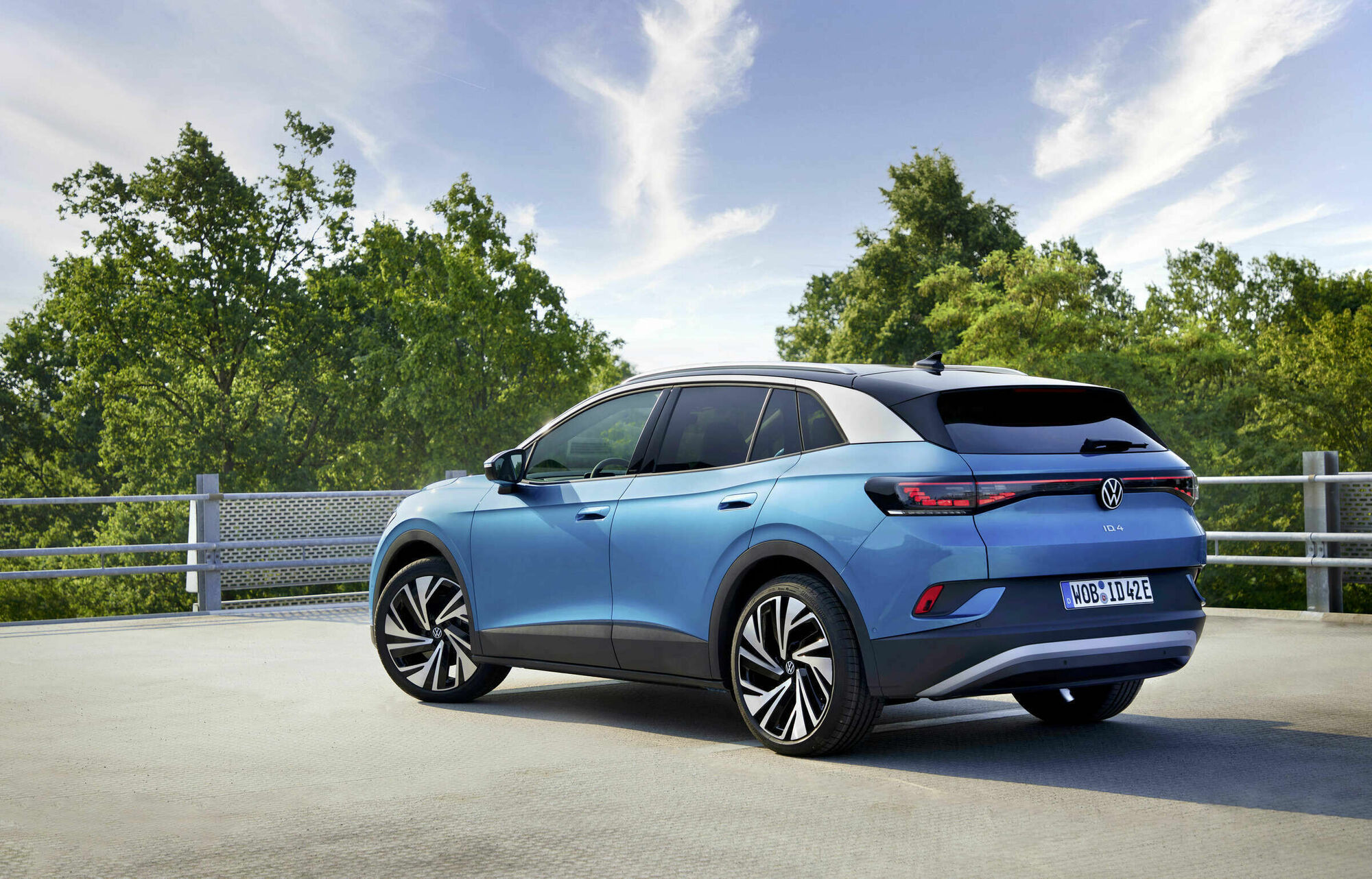 Adaptive chassis control DCC incl. driving profile selection ...