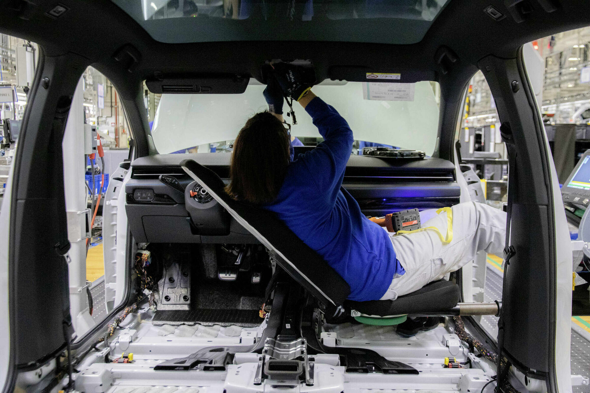 Volkswagen plant Emden – MEB Production | Volkswagen Newsroom