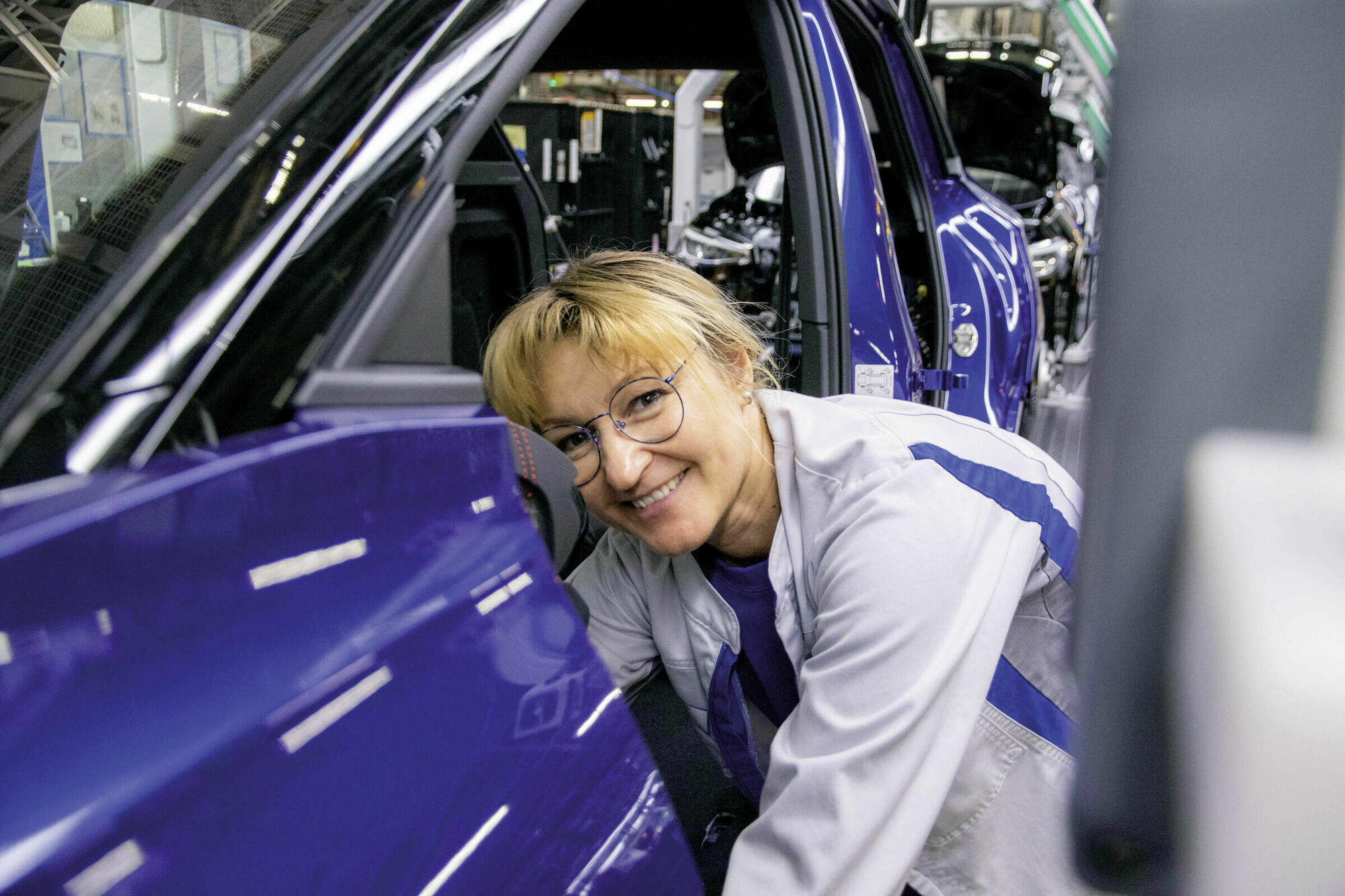 Volkswagen plant Emden – MEB Production | Volkswagen Newsroom