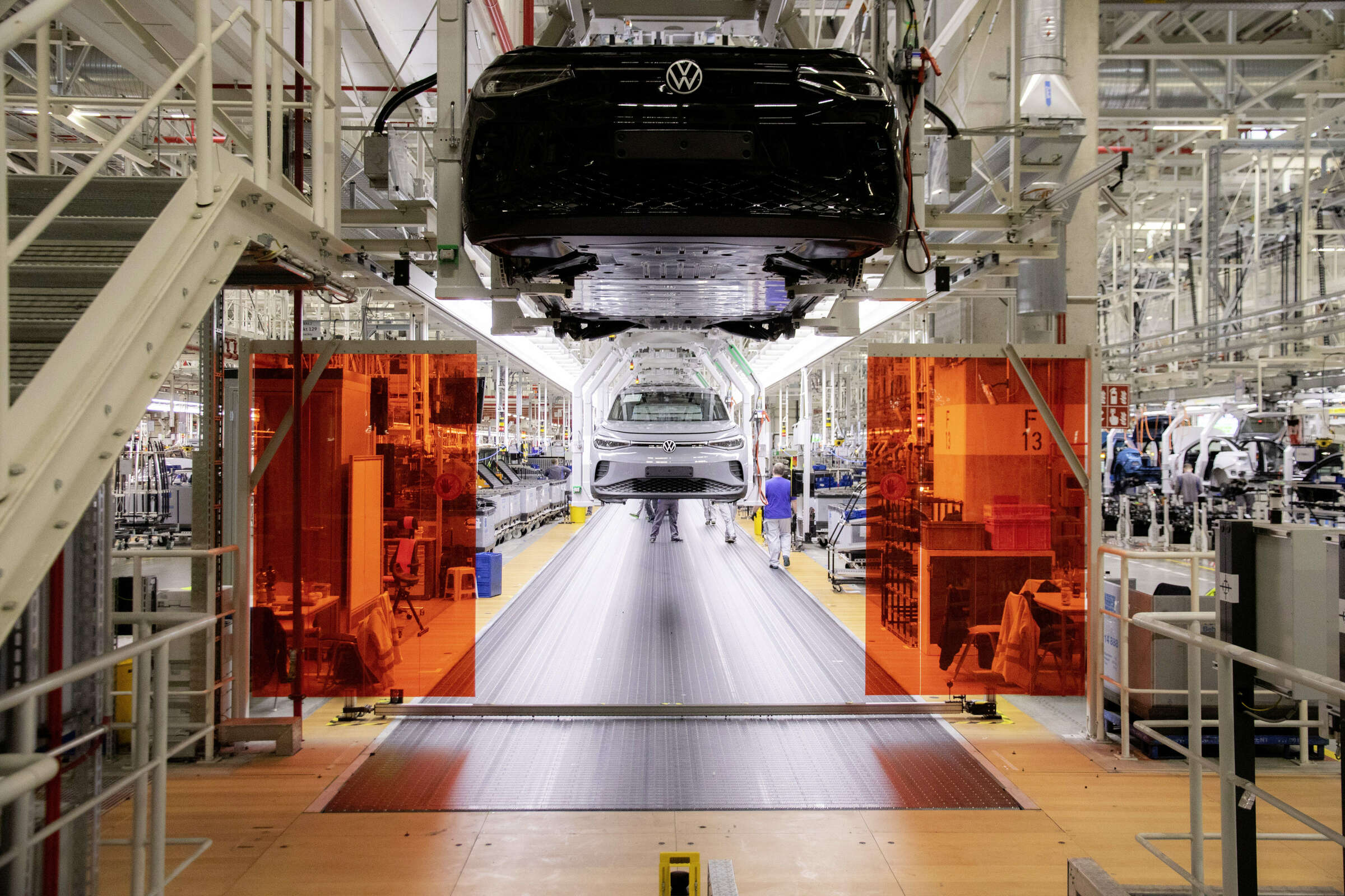 Volkswagen plant Emden – MEB Production | Volkswagen Newsroom
