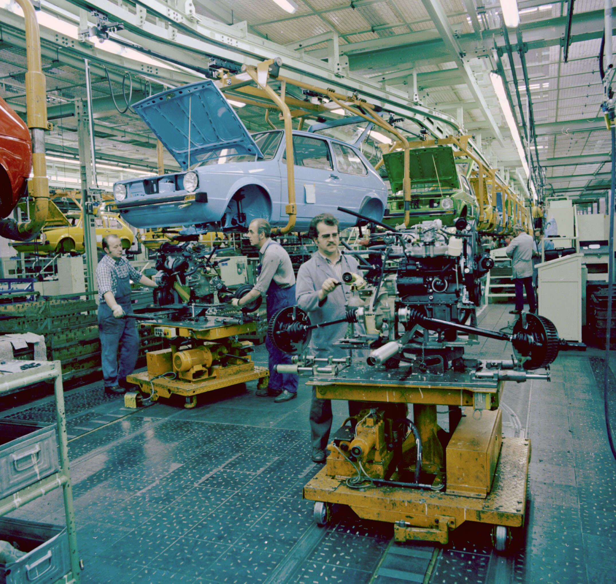 Volkswagen started production of the first Golf on 29 March 1974 ...