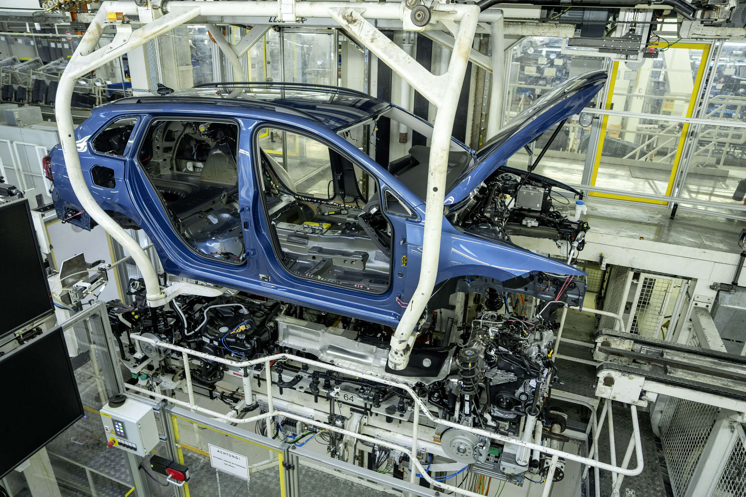 Volkswagen plant Wolfsburg, Golf Production | Volkswagen Newsroom