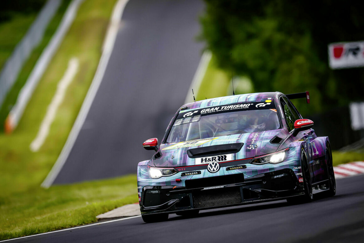 Volkswagen celebrates the world premiere of the Golf GTI Clubsport at ...