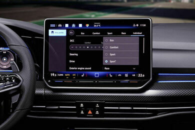 The new Golf R and Golf R Variant - World premiere | Volkswagen Newsroom