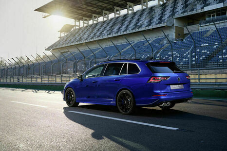 World premiere for the most powerful Golf: New R and R Variant launch ...