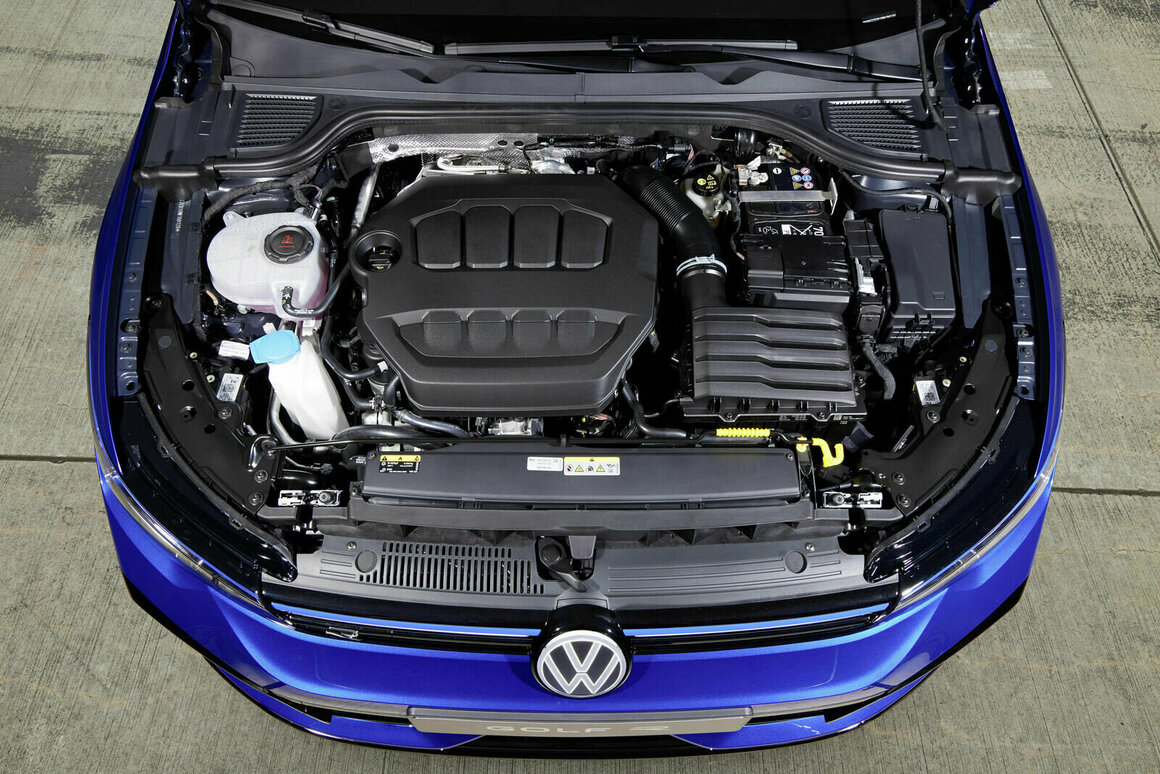 The turbocharged engine – superior 333 PS and 420 Nm | Volkswagen Newsroom