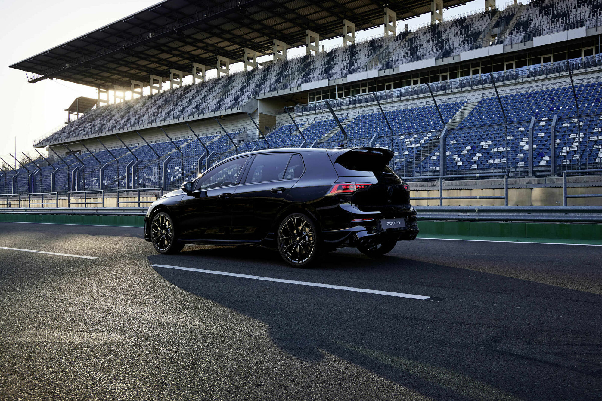 Volkswagen Golf R Black Edition | Volkswagen Newsroom