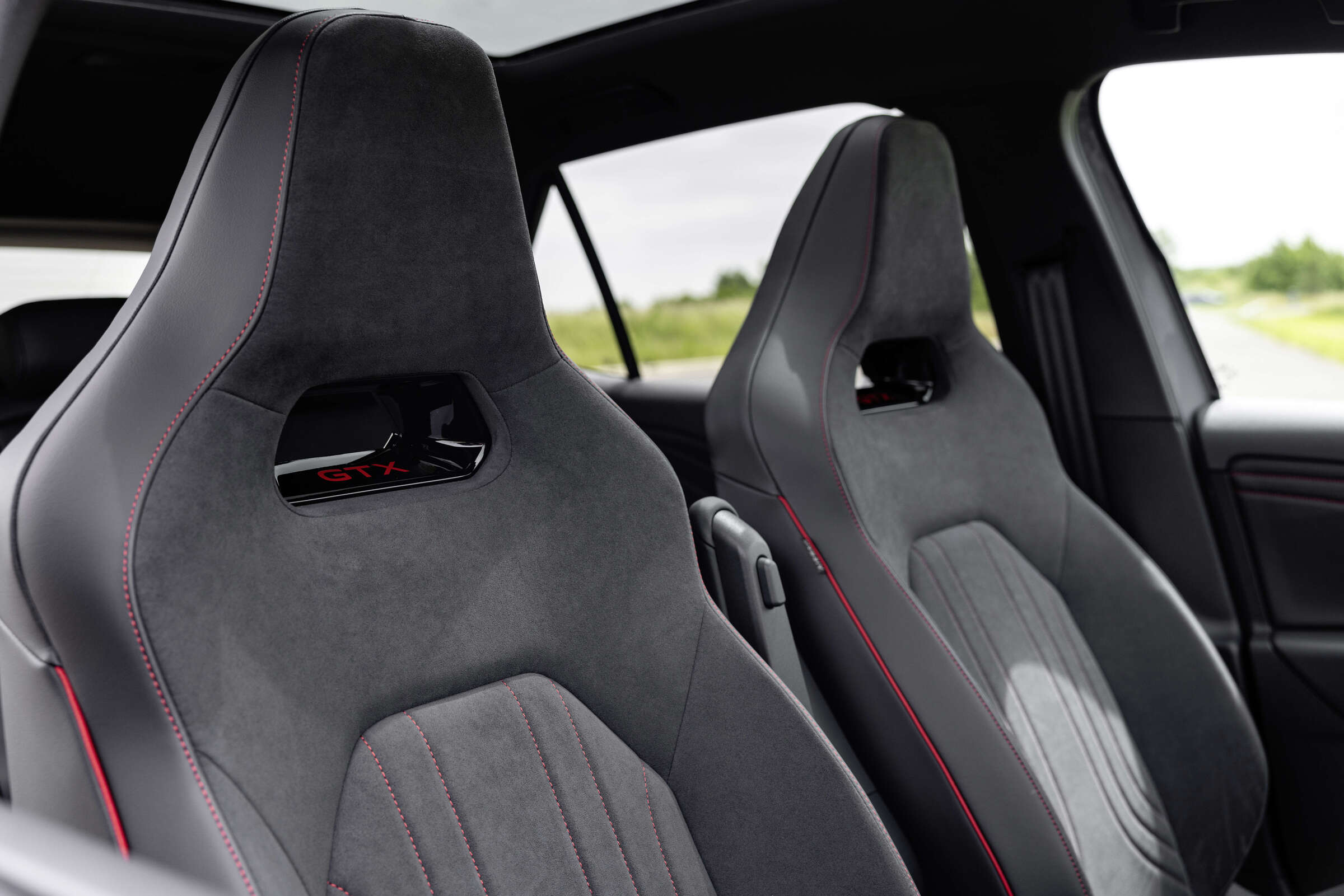 The sportiest electric Volkswagen to date: Start of pre-sales for the ...