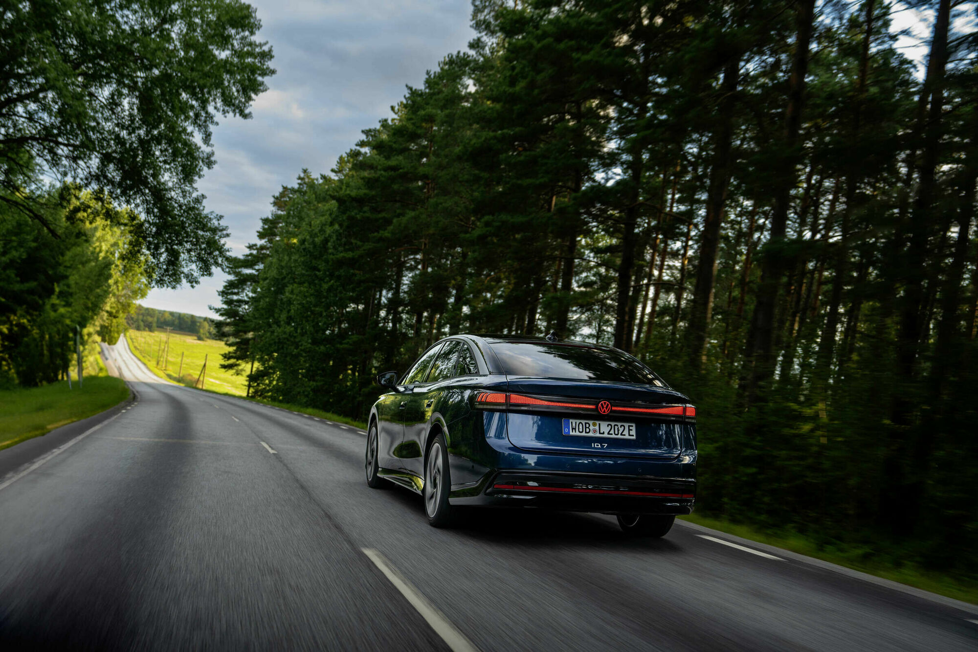 The new ID.7 Pro S and ID.7 Tourer Pro S - International Media Drive ...