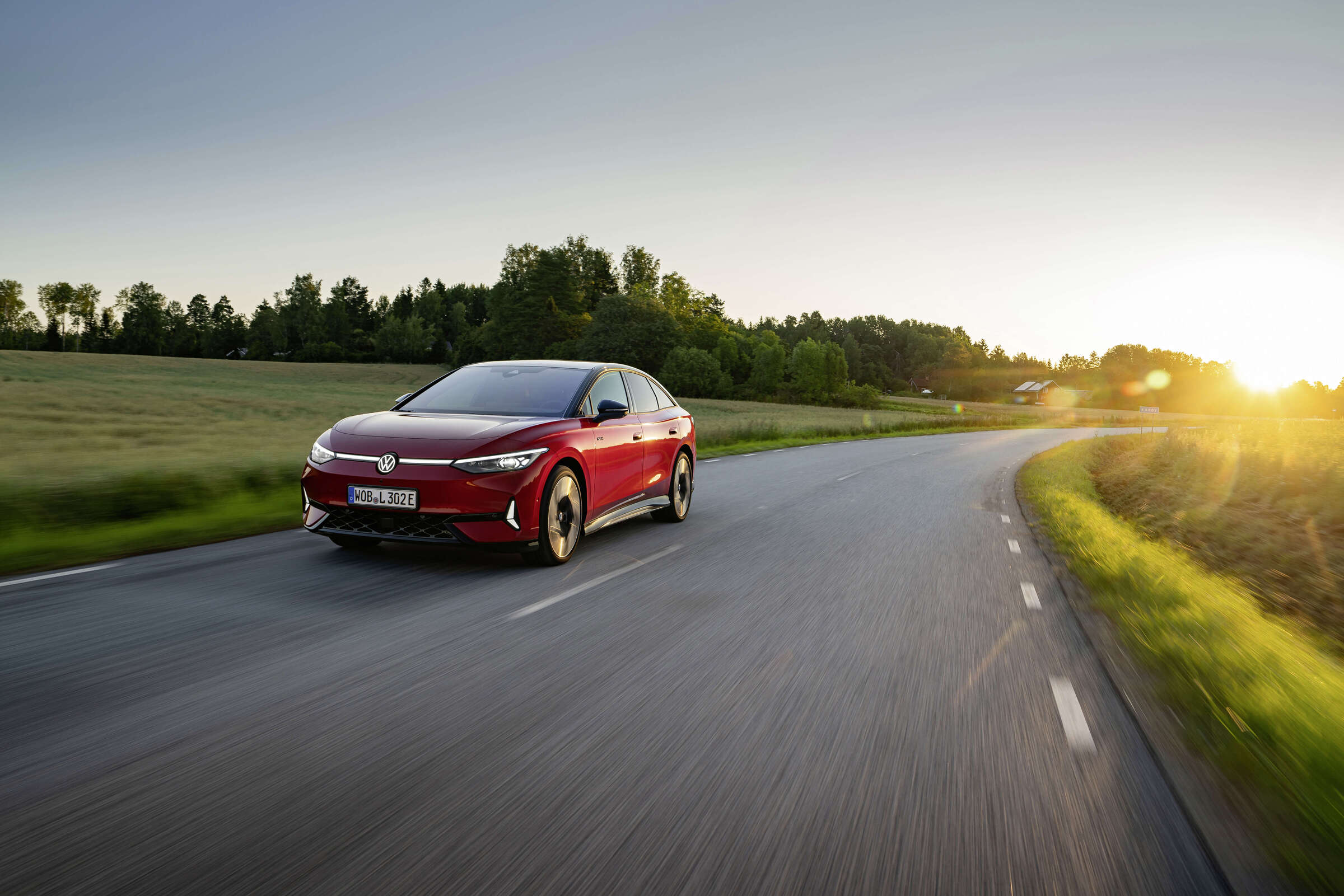 New ID.7 models: extremely dynamic GTX and a WLTP range of up to 709 ...