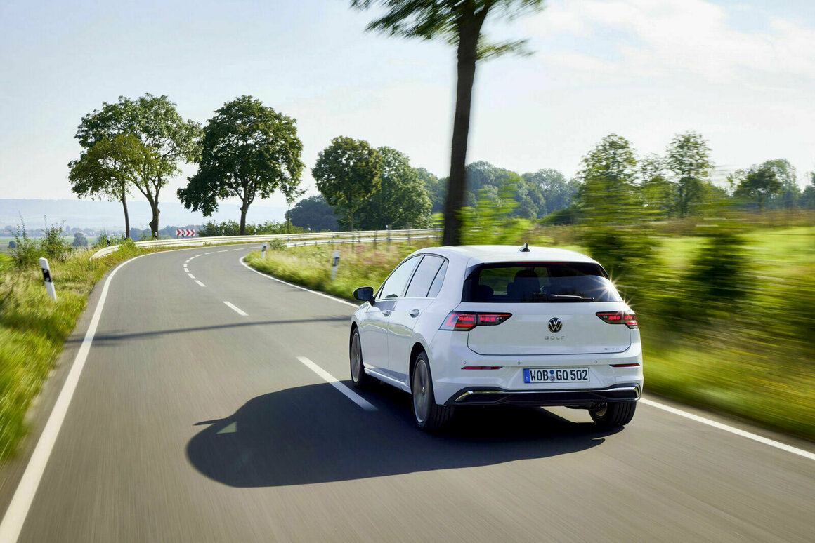 World premiere to mark the 50th anniversary: the new Golf is more ...