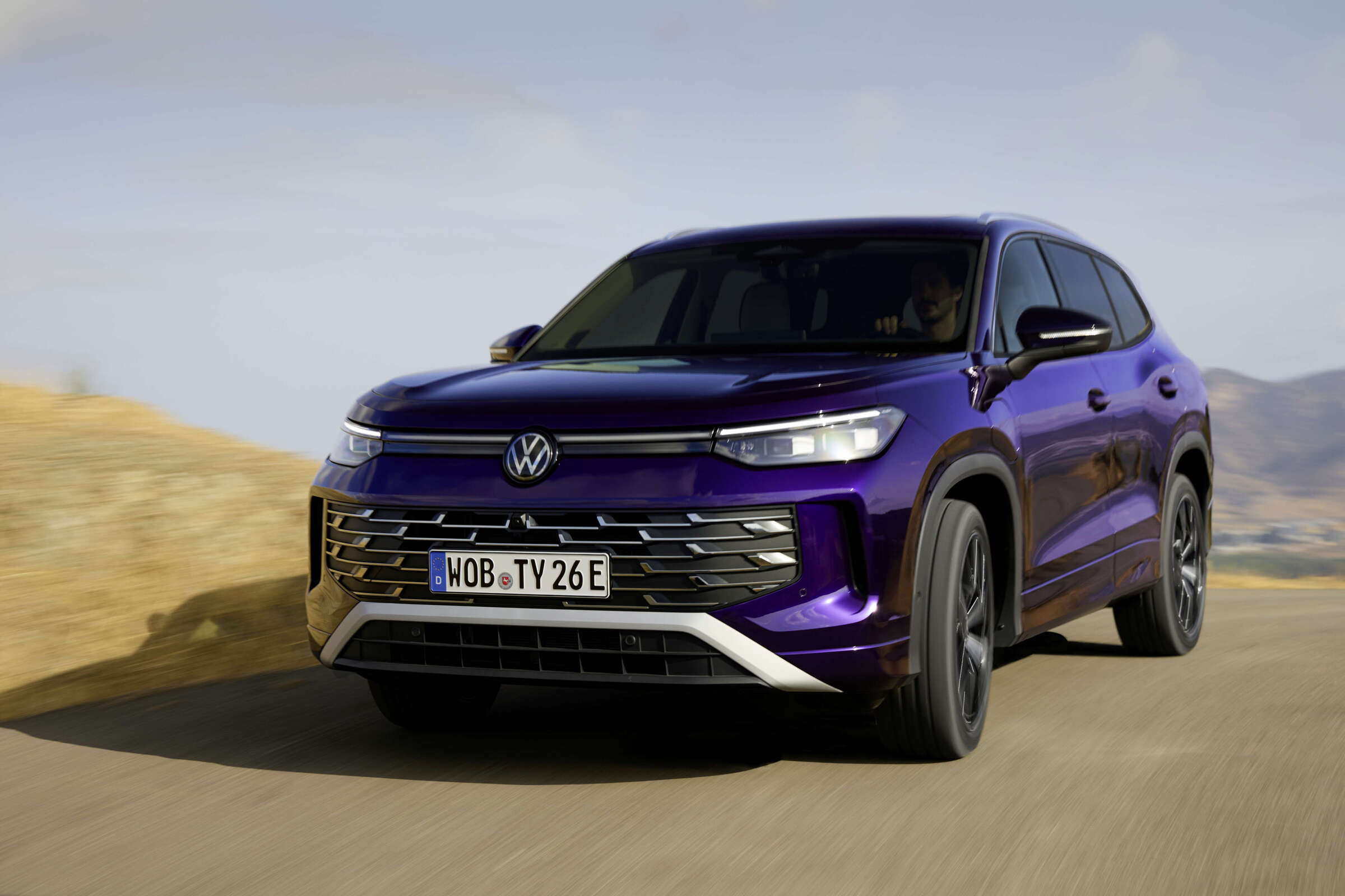 Weltpremiere des neuen Tayron: SUV-Allrounder mit bis zu sieben Sitzplätzen | Volkswagen Newsroom