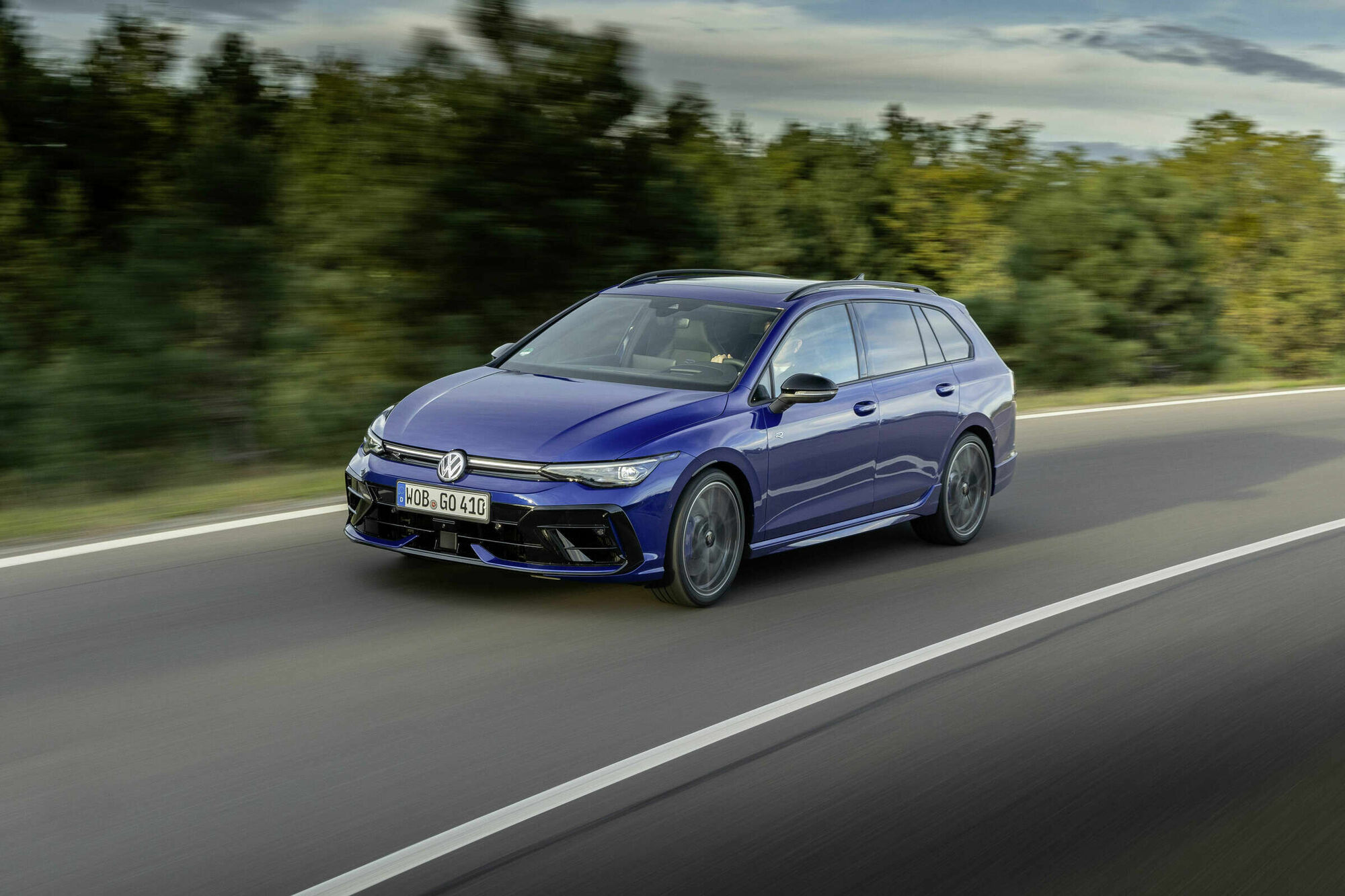 Der neue Golf R und Golf R Variant - Die Weltpremiere | Volkswagen Newsroom