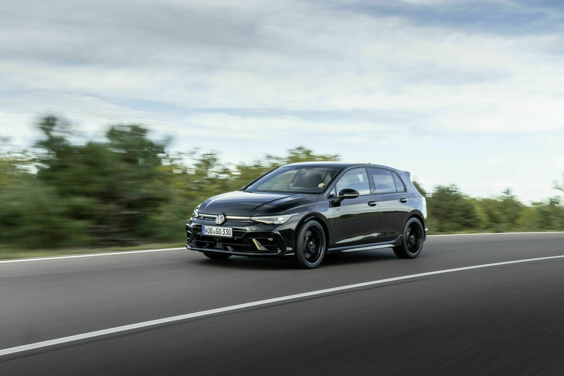 Volkswagen Golf R Black Edition | Volkswagen Newsroom